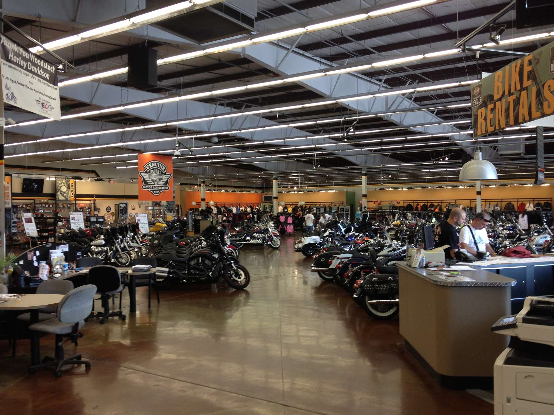 Woodstock Harley Davidson | Enjoy Illinois