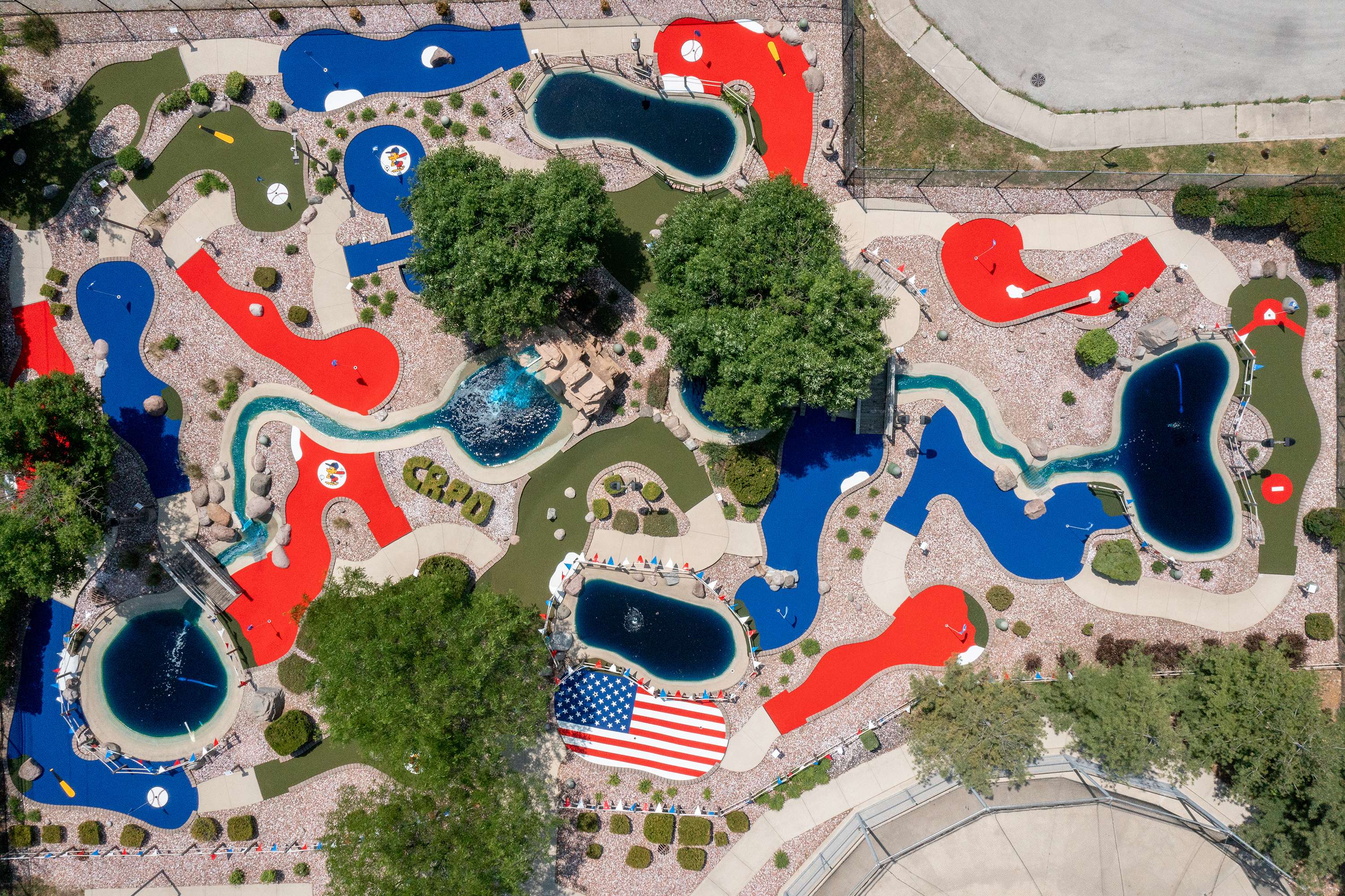 Ball Fore Mini Golf & Batting Cages | Enjoy Illinois