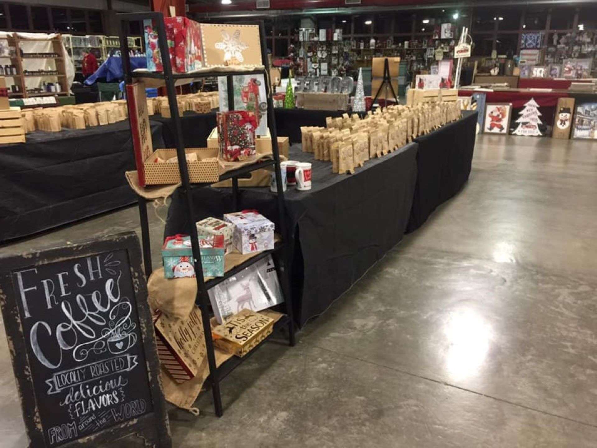 Holiday Extravaganza at The Orr Building-Illinois State Fairgrounds ...