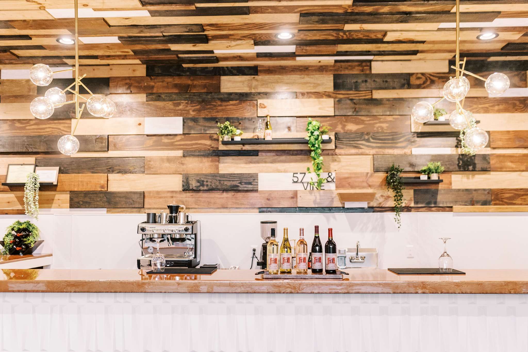 57&Vine at Pointe D'Vine | Enjoy Illinois