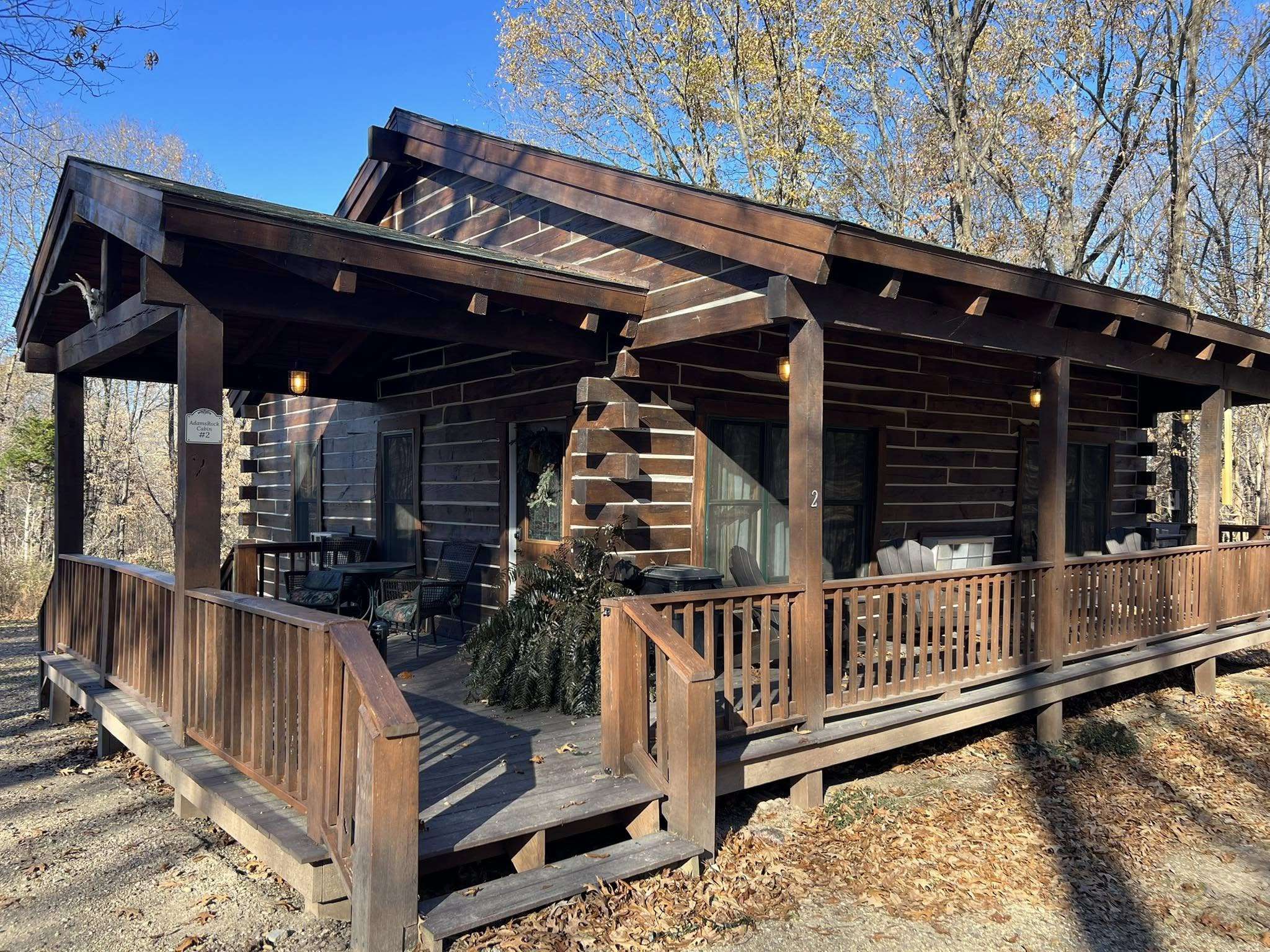 AdamsRock Cabins | Enjoy Illinois