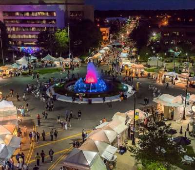 2022 Art on the Square | Enjoy Illinois