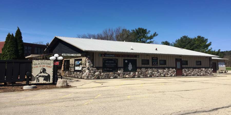 Blackhawk Steakpit | Enjoy Illinois