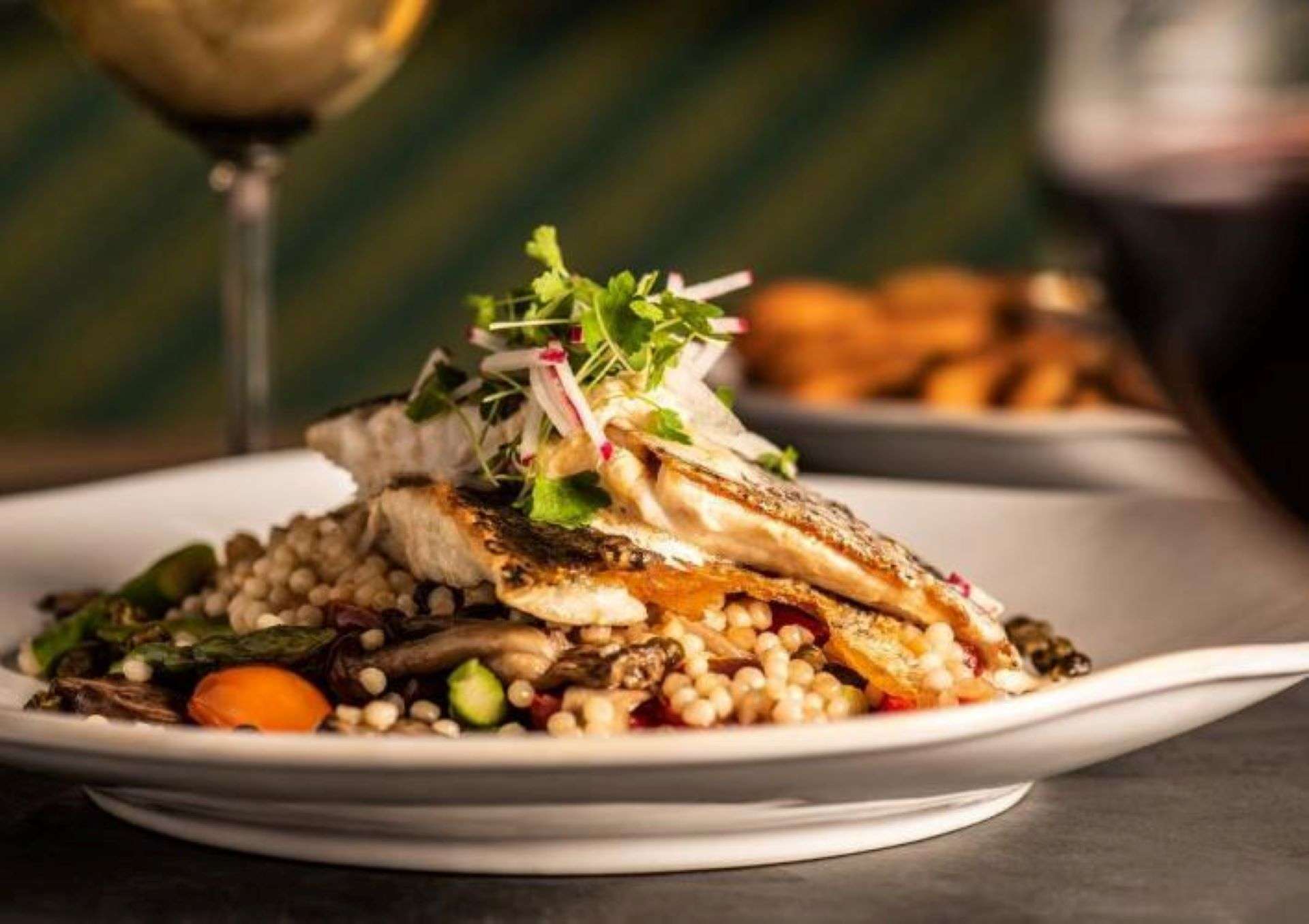 Brook's Kitchen & Tap | Enjoy Illinois