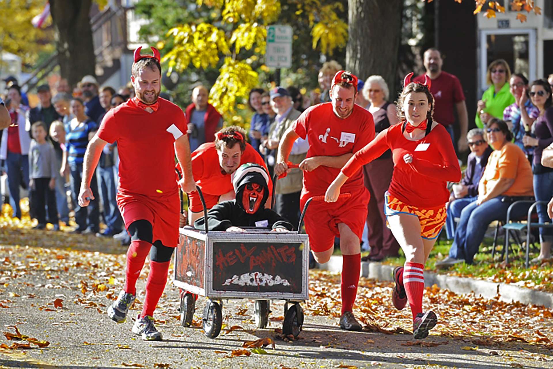 Forest Park Casket Races | Enjoy Illinois