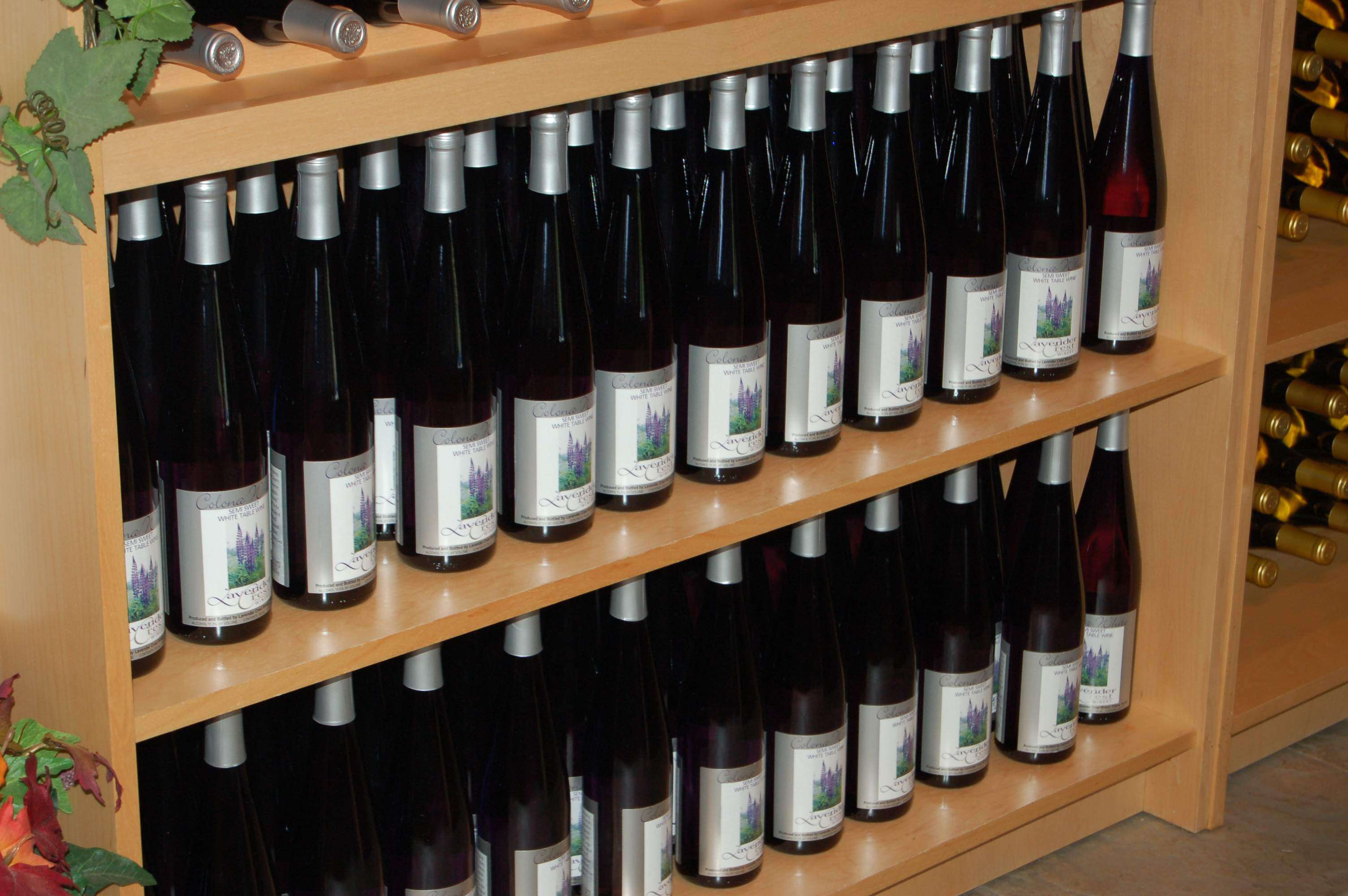 Lavender Crest Winery | Enjoy Illinois