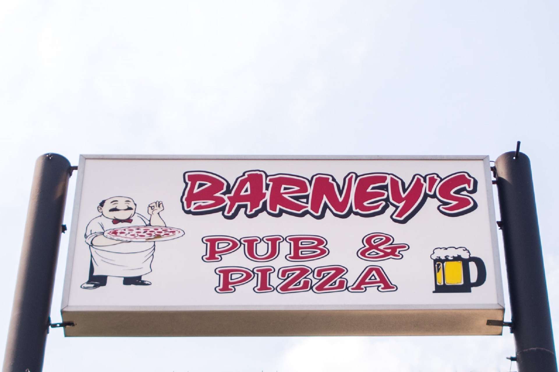 Barney's Pub & Pizza | Enjoy Illinois