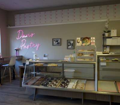 Davis Pastry | Enjoy Illinois | Enjoy Illinois