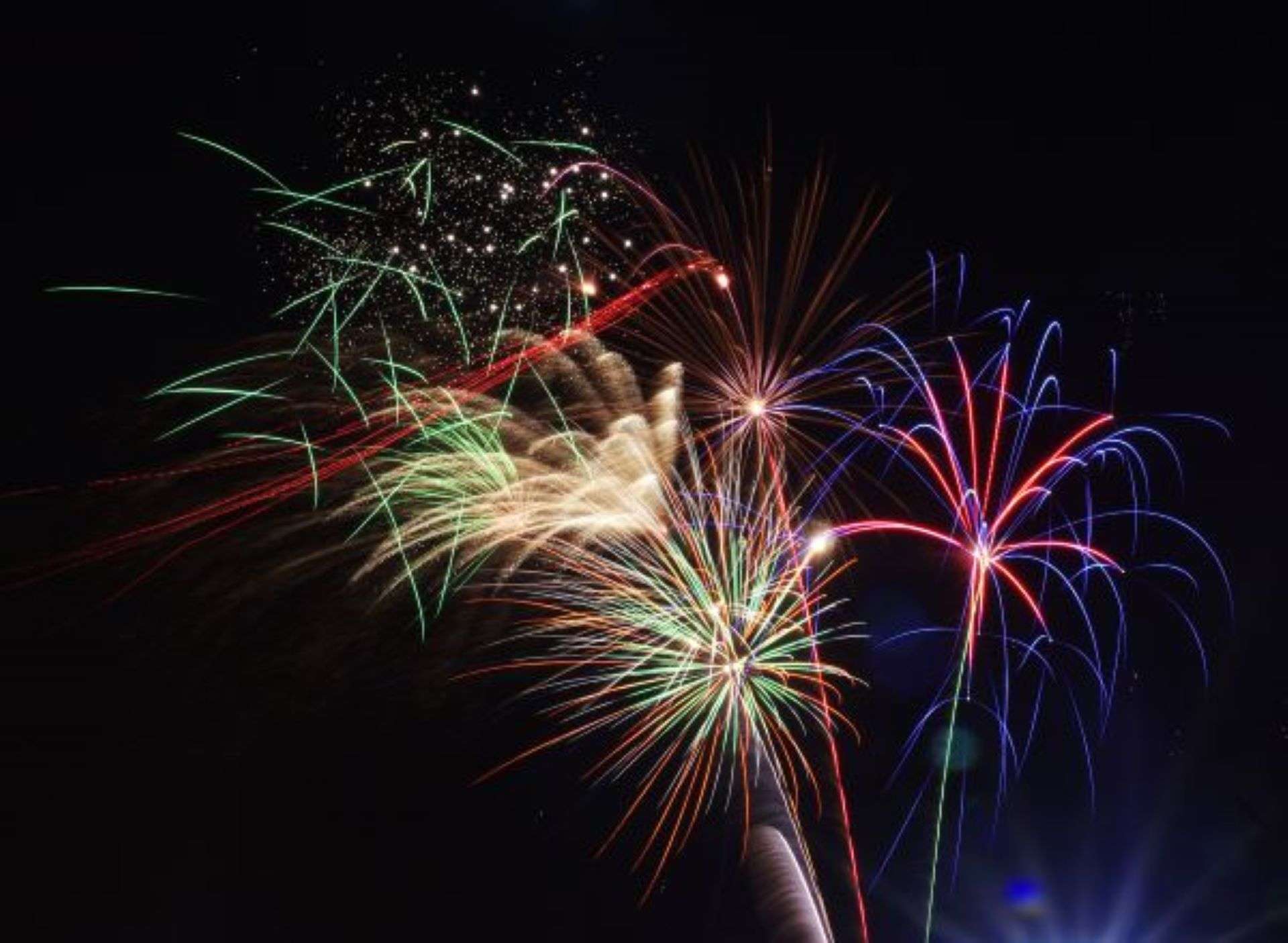 Alton Fireworks Spectacular | Enjoy Illinois