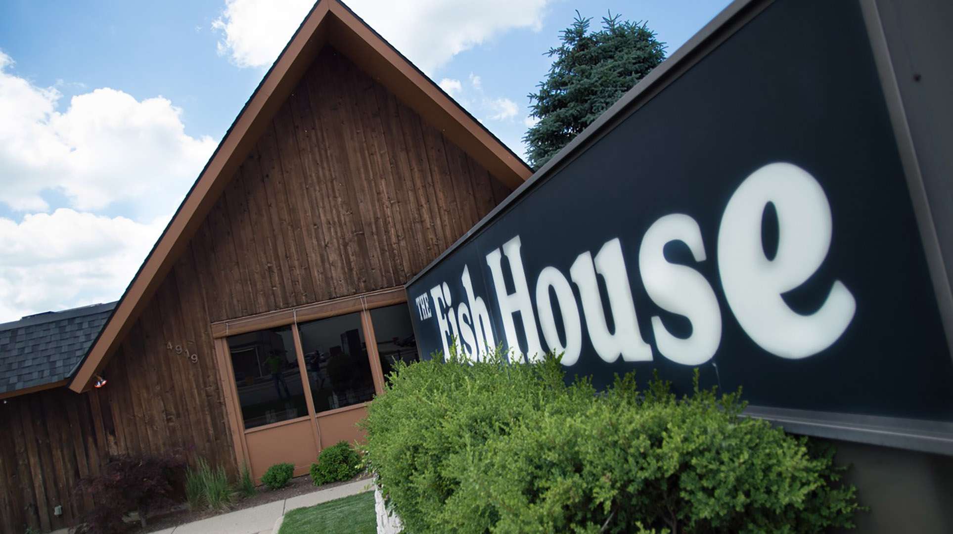 The Fish House | Enjoy Illinois