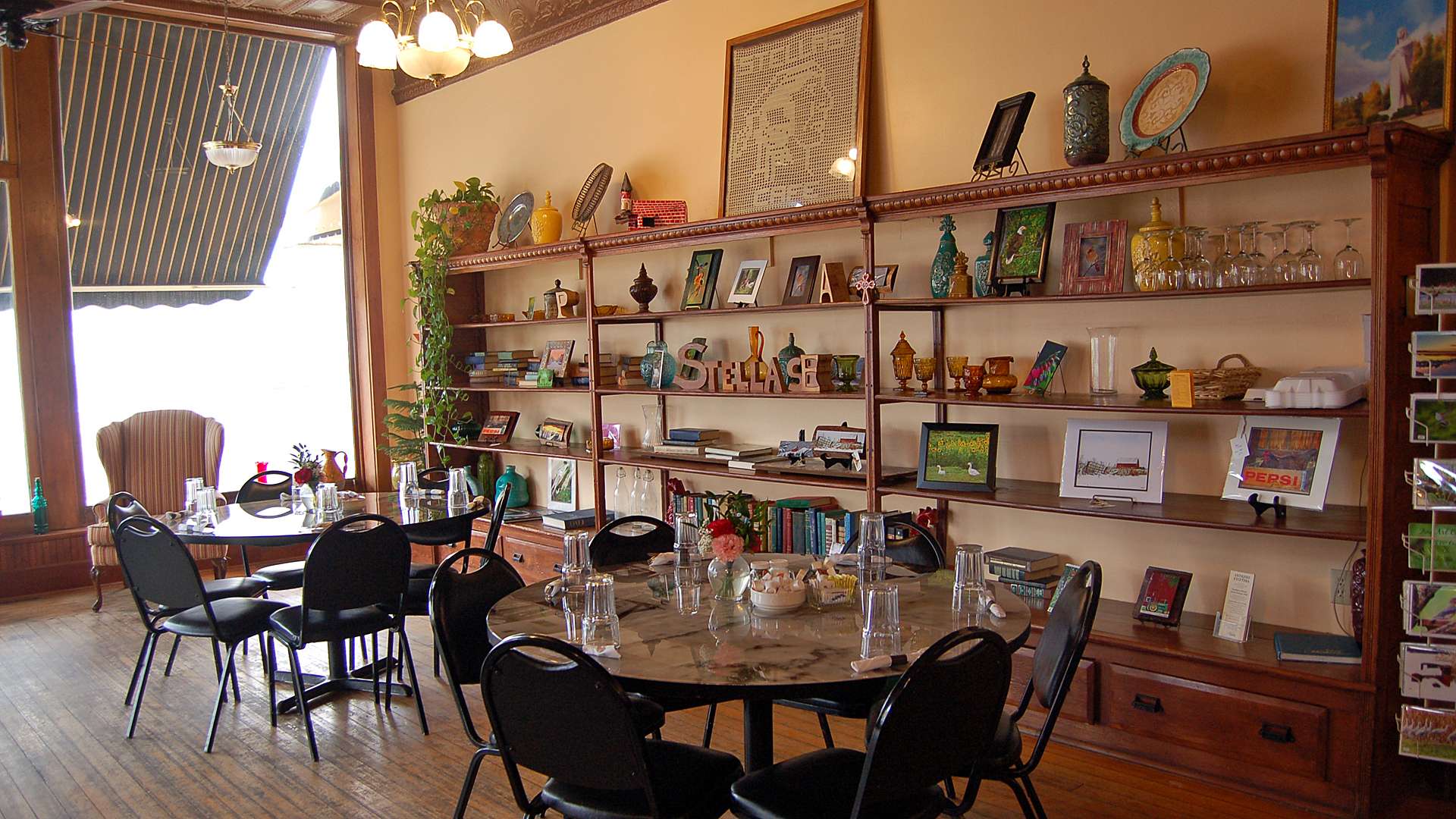 The Copper Leaf Cafe and Catering Co. | Enjoy Illinois