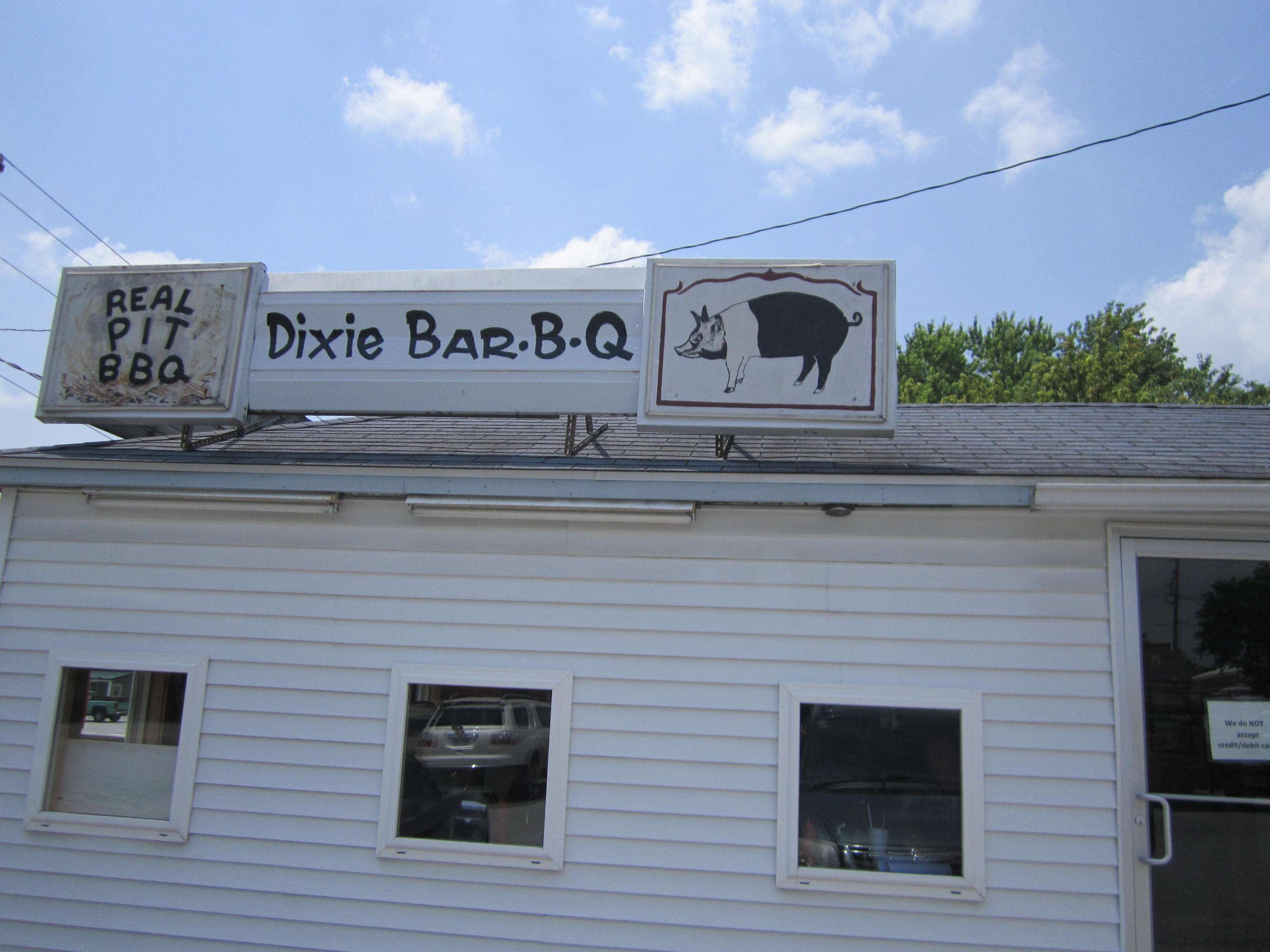 Dixie BBQ | Enjoy Illinois