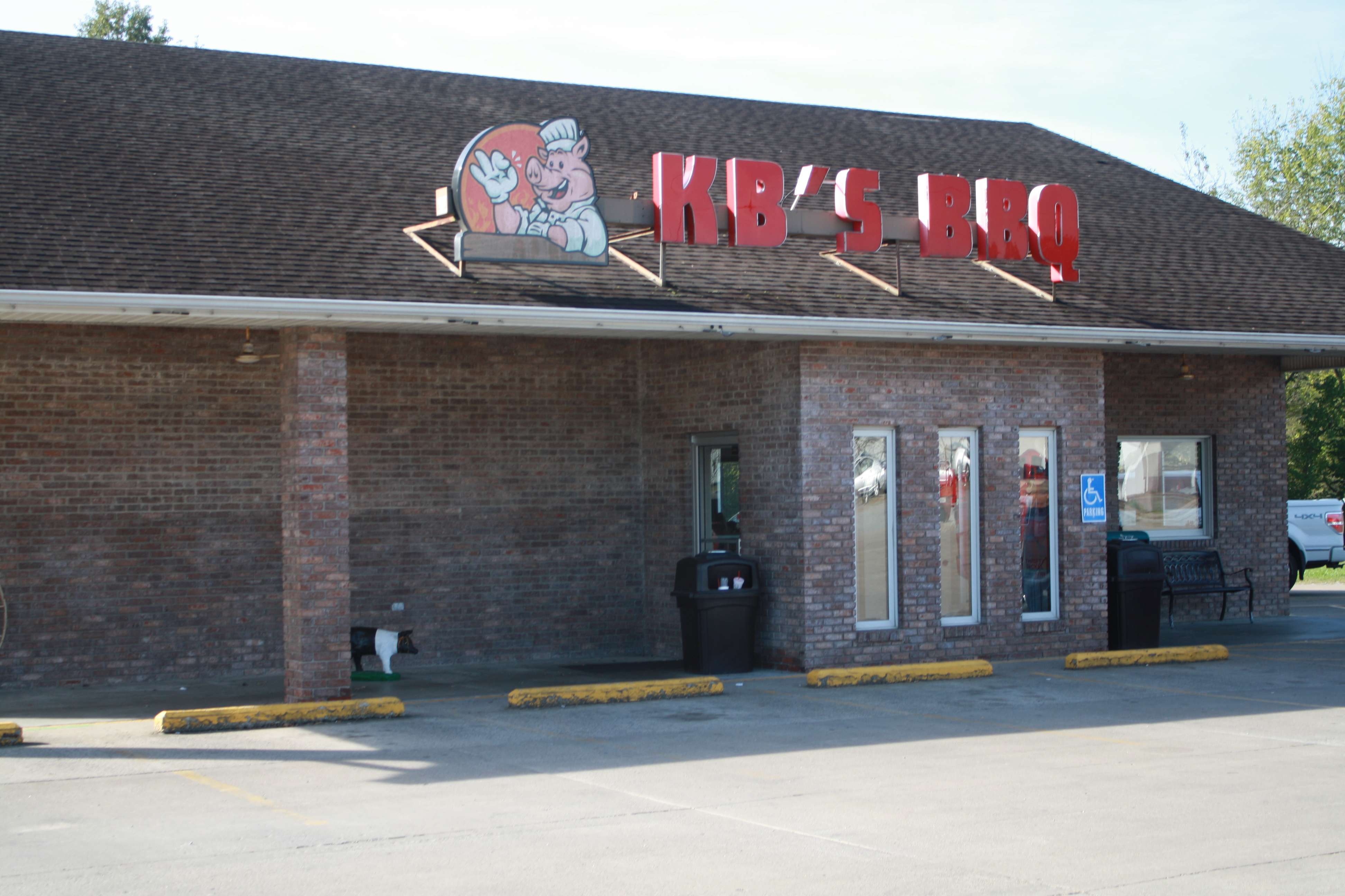 KB's Bar-B-Que | Enjoy Illinois