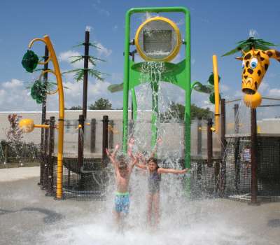 Aquatic Zoo Waterpark - Mt. Vernon | Enjoy Illinois | Enjoy Illinois