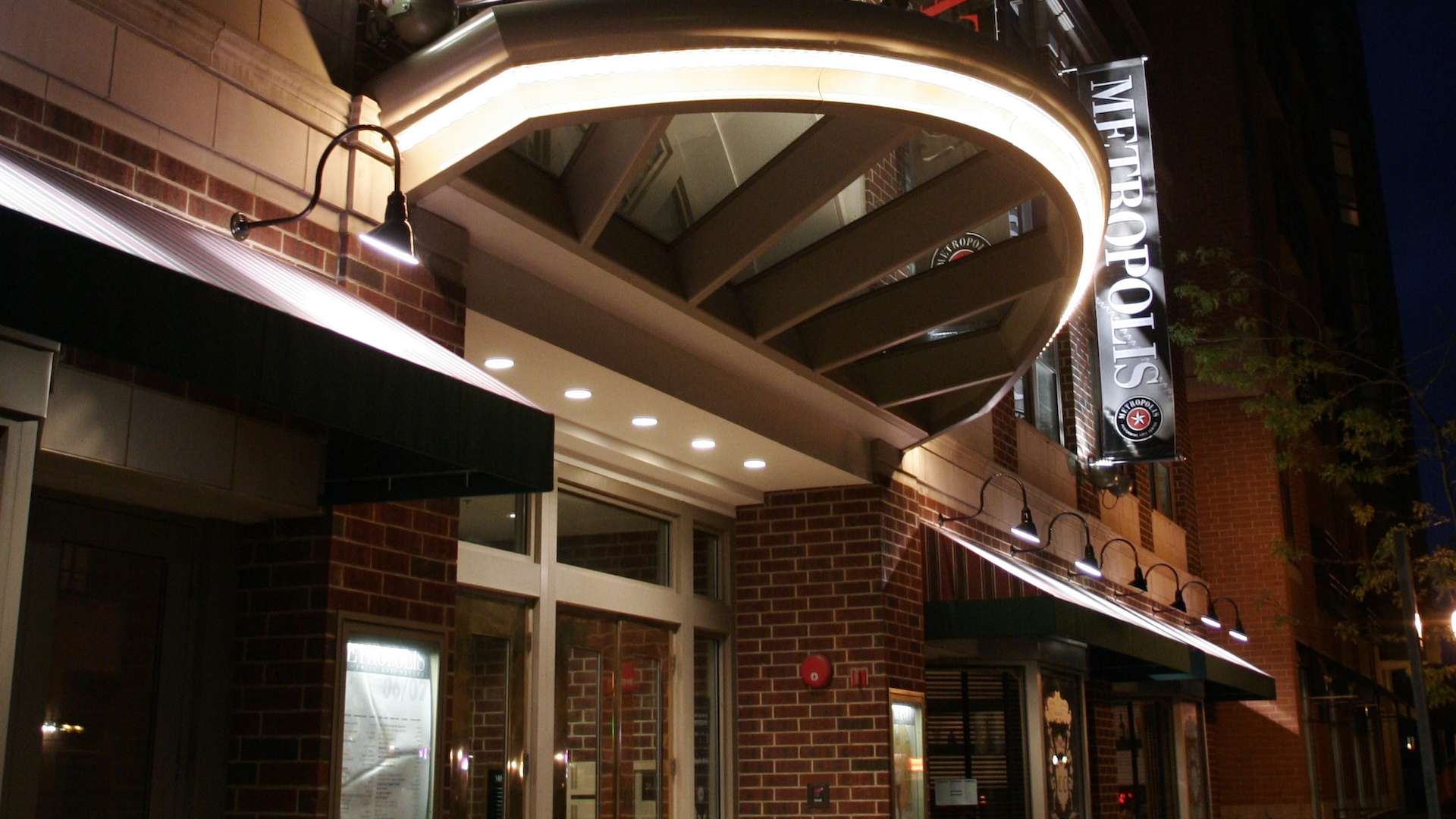 Metropolis Performing Arts Centre | Enjoy Illinois