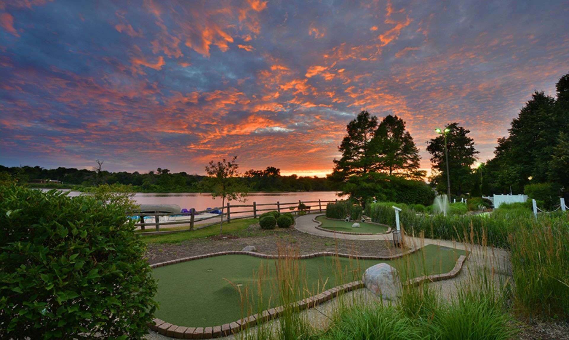 River View Miniature Golf Course | Enjoy Illinois