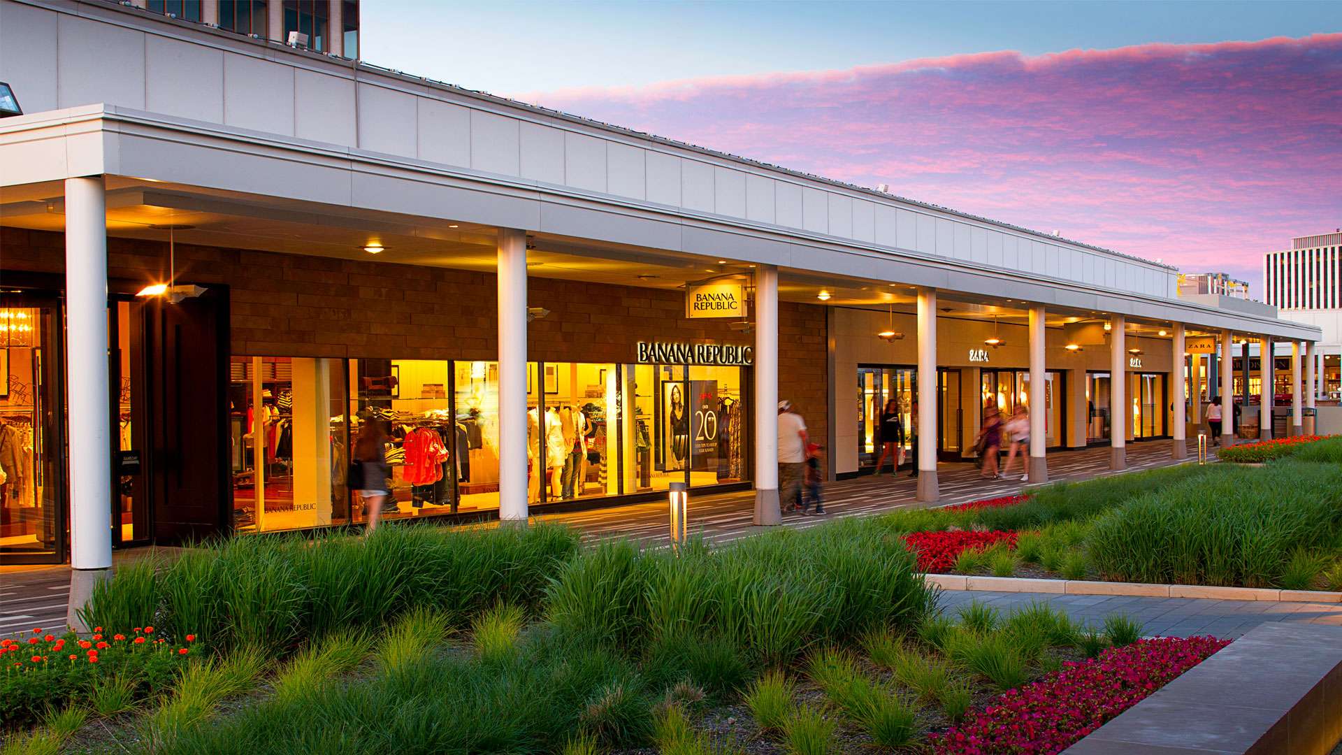 Oakbrook Center | Enjoy Illinois