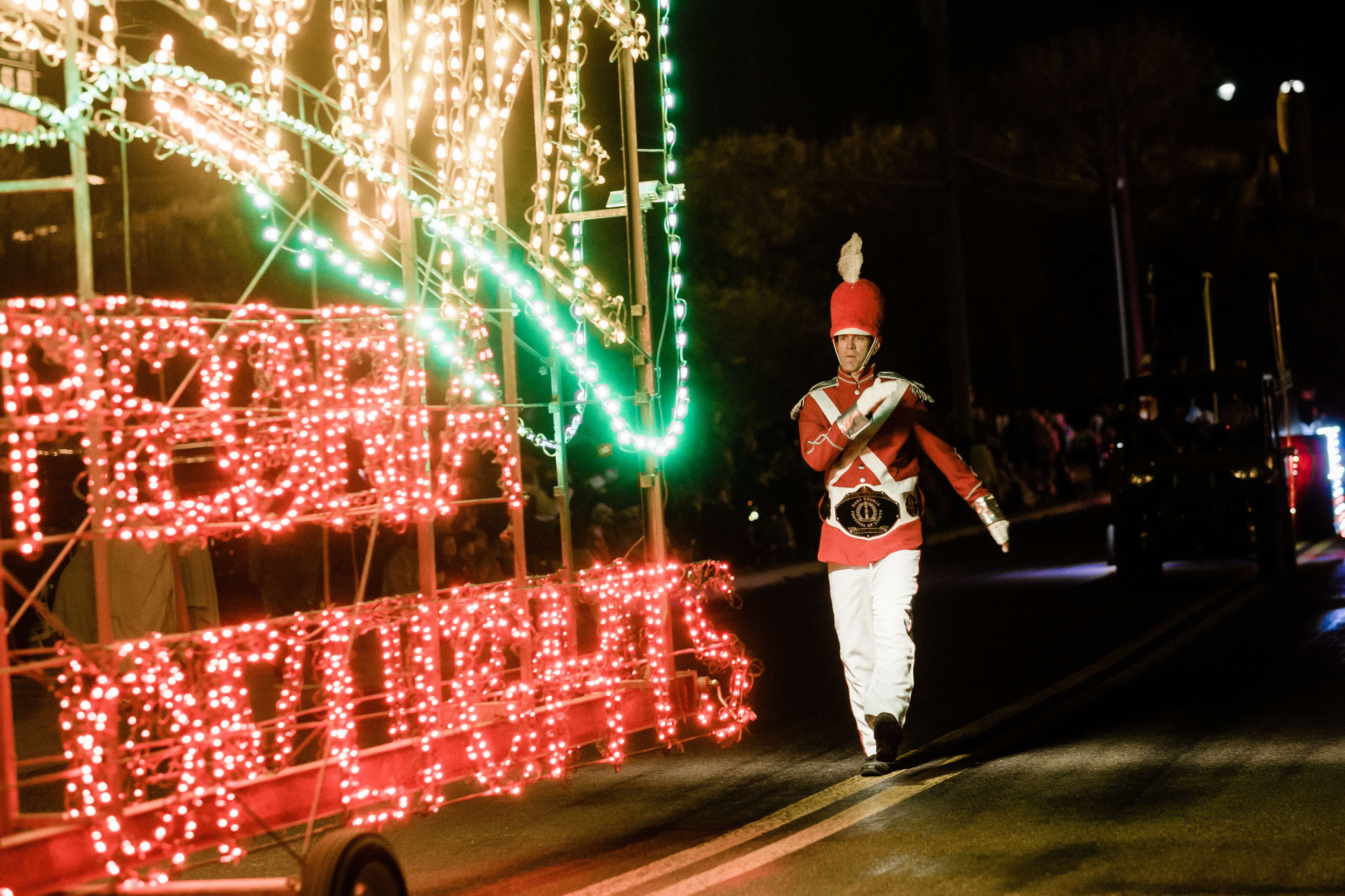 East Peoria Festival of Lights and Parade of Lights | Enjoy Illinois