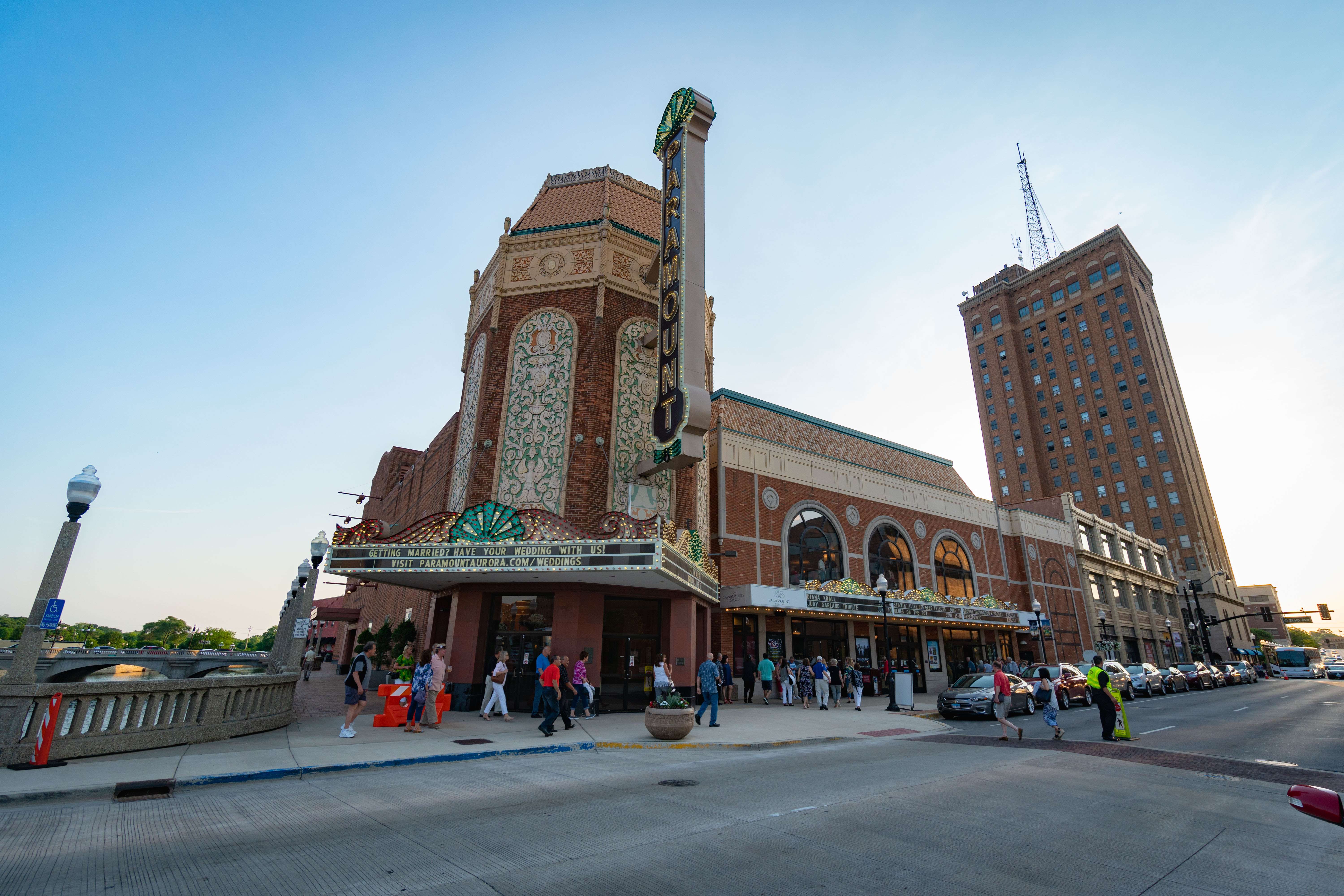 Cats at The Paramount Theatre | Enjoy Illinois