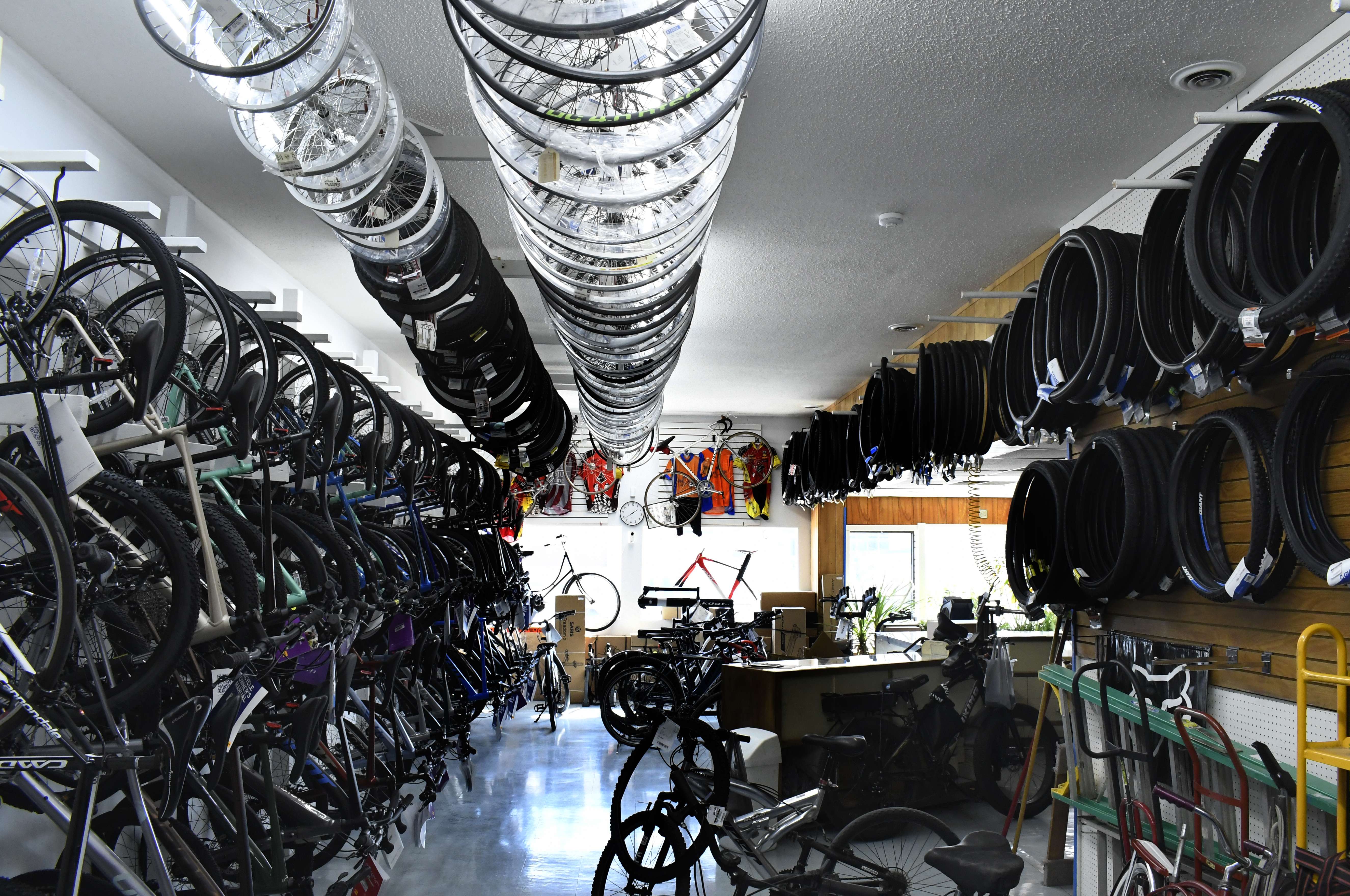 Phoenix Cycles | Enjoy Illinois