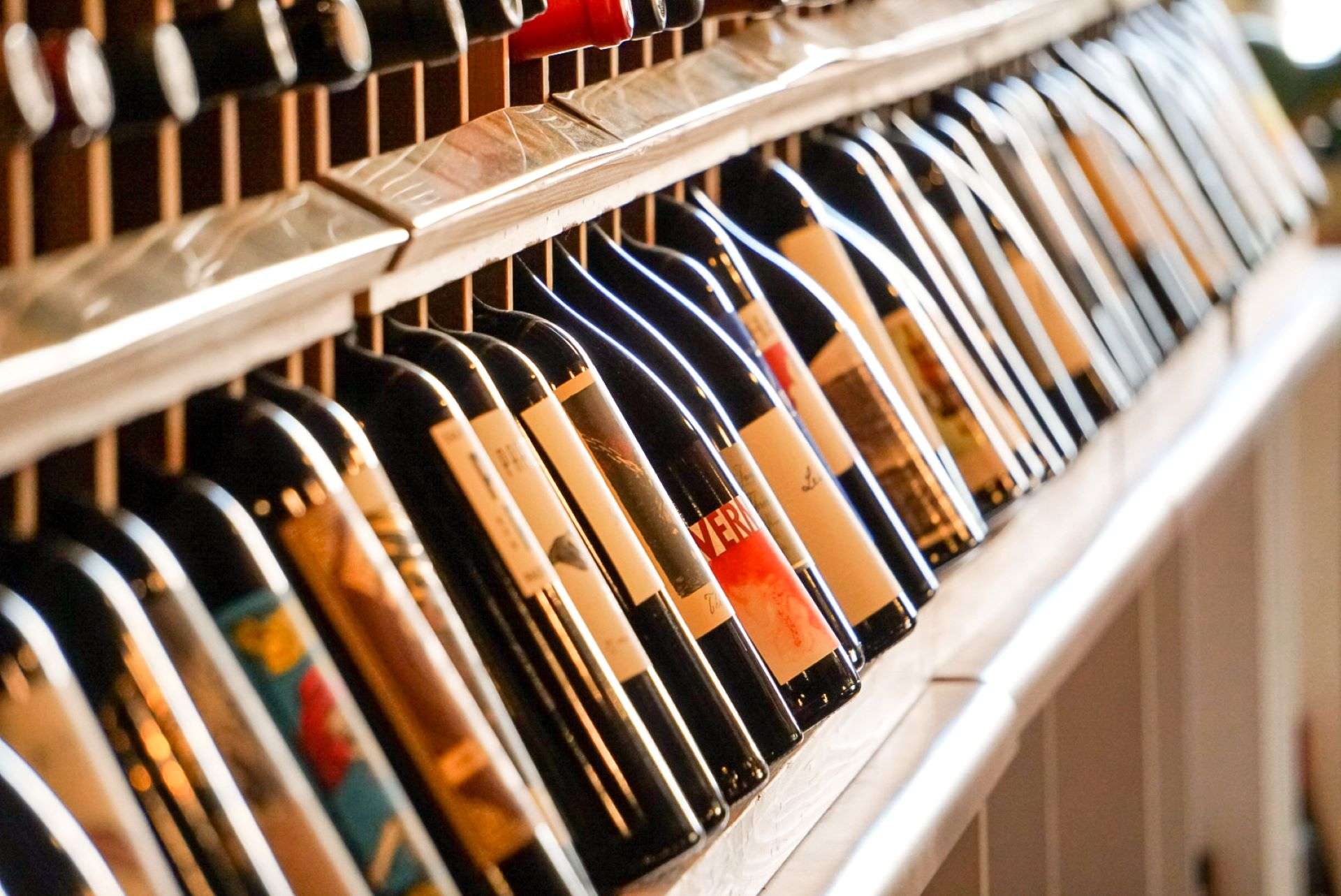 Wine Exchange | Enjoy Illinois