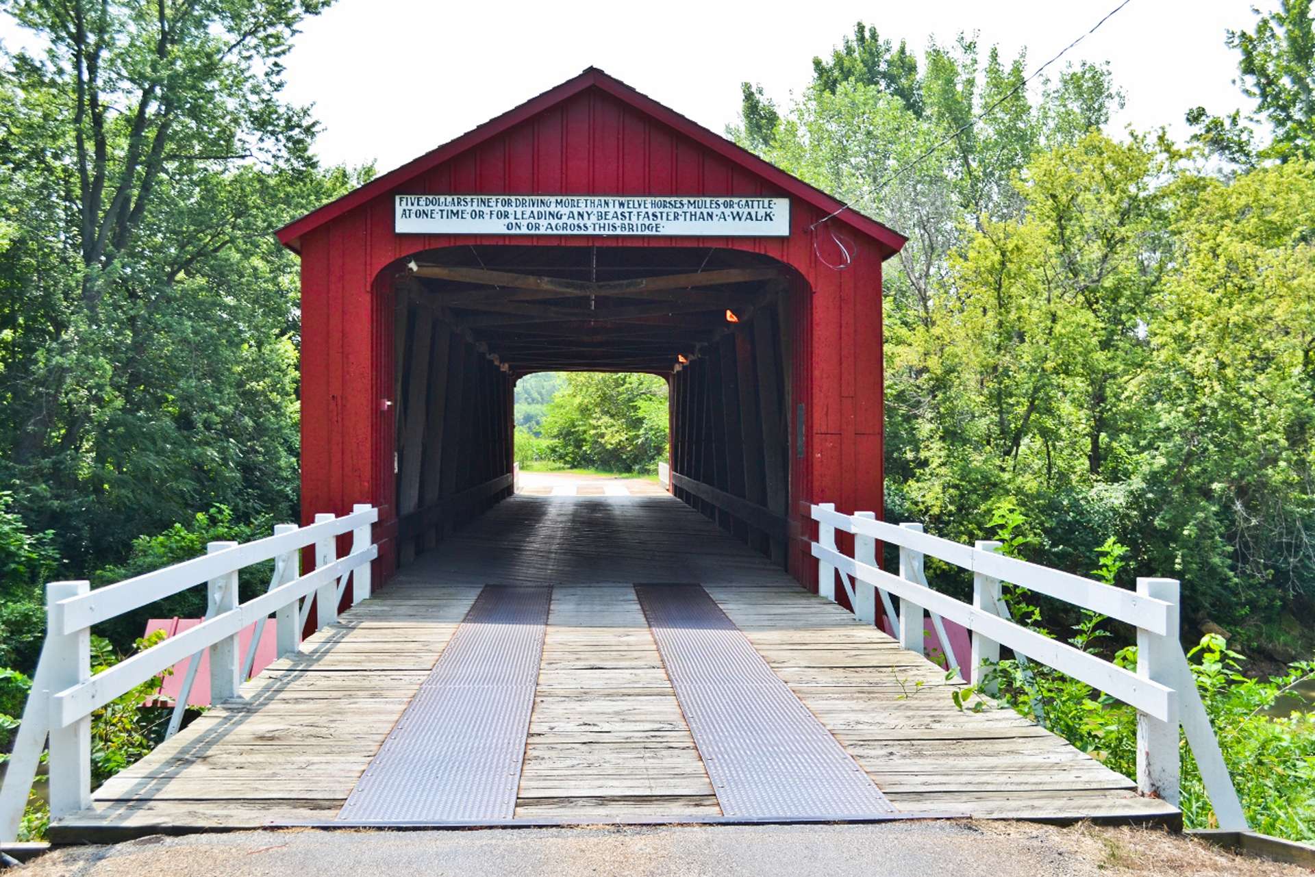 Red Covered Bridge | Enjoy Illinois