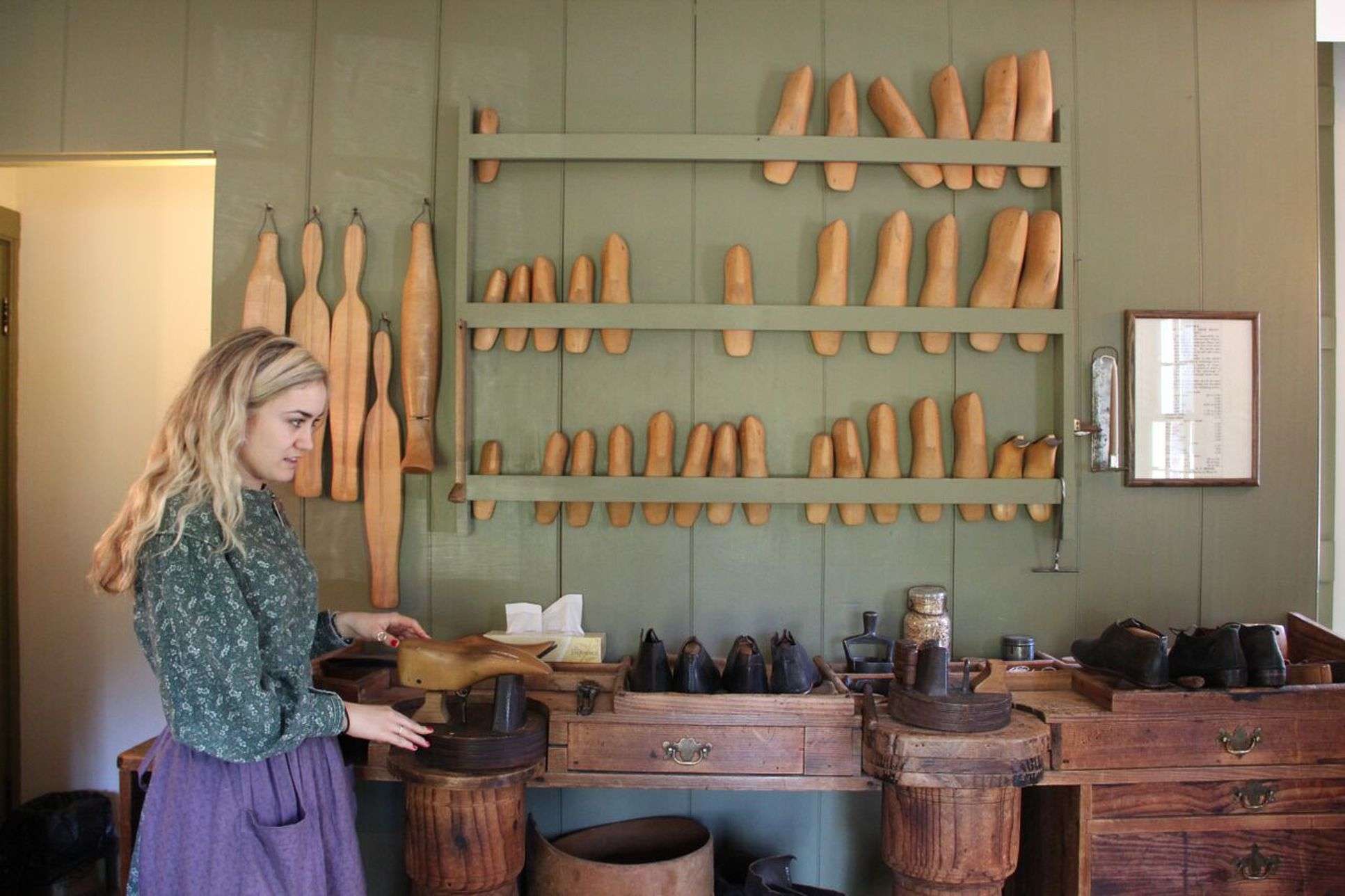 Riser Boot and Shoe | Enjoy Illinois