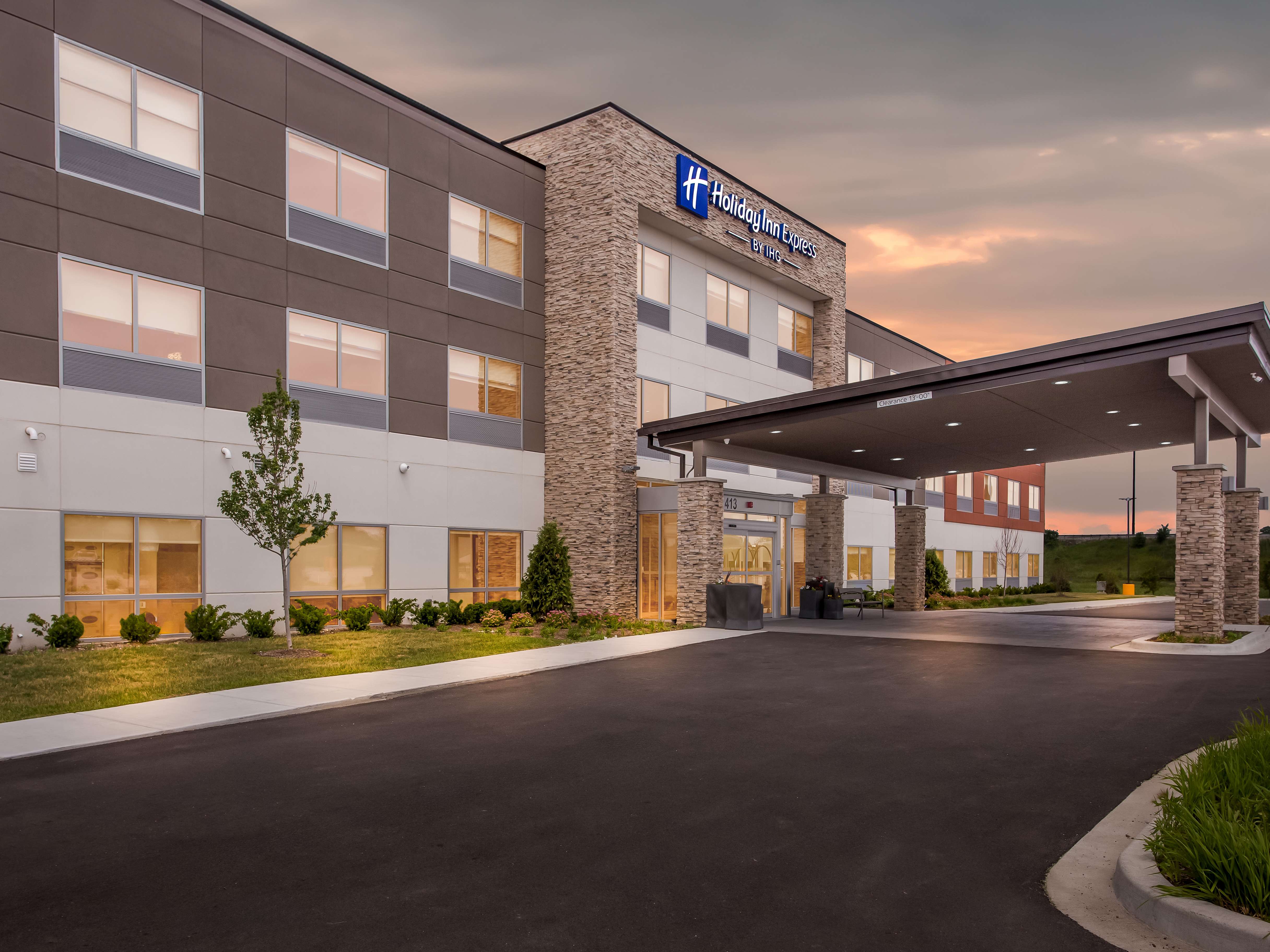 Holiday Inn Express - Peotone | Enjoy Illinois