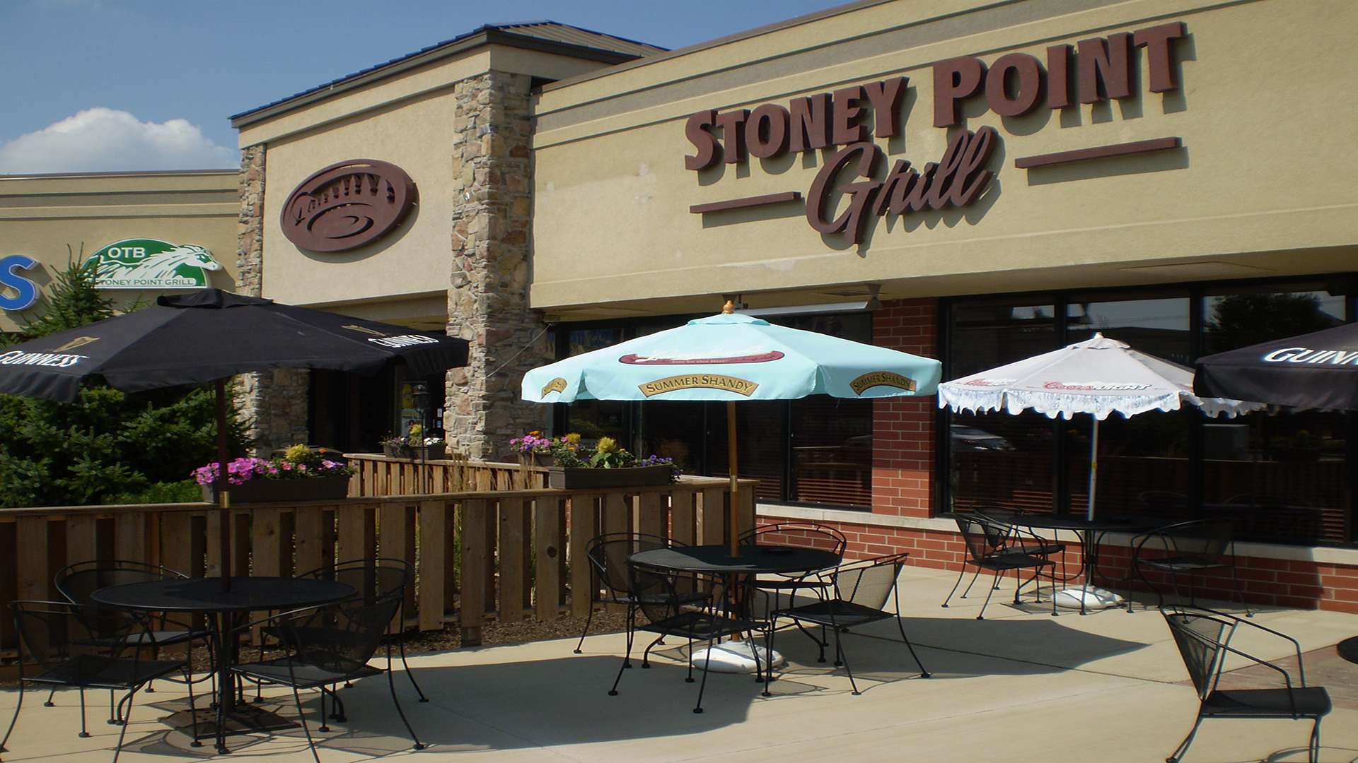 Stoney Point Grill | Enjoy Illinois