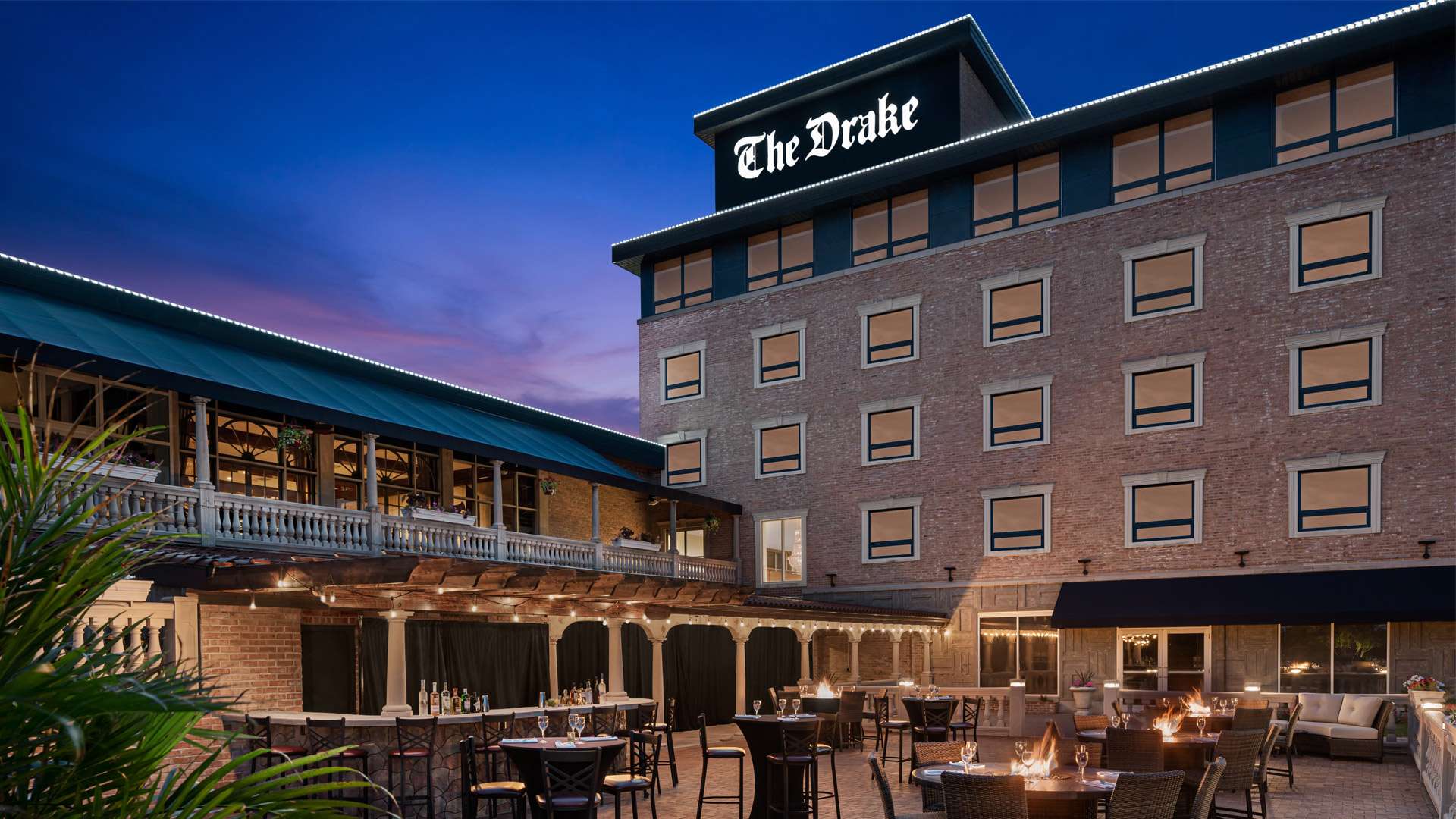 The Drake Oak Brook, Autograph Collection | Enjoy Illinois