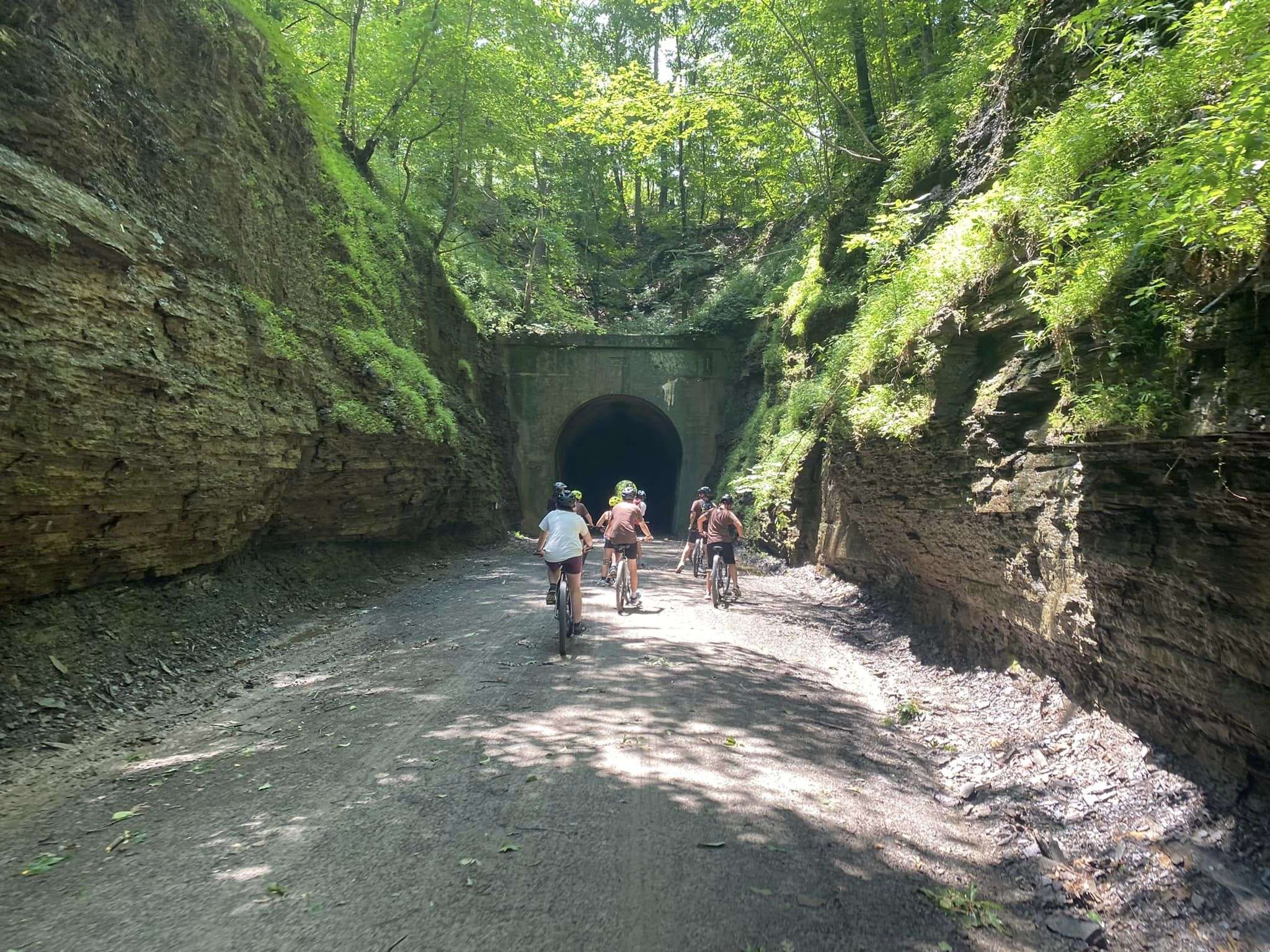 Tour de Tunnel Bike Ride | Enjoy Illinois