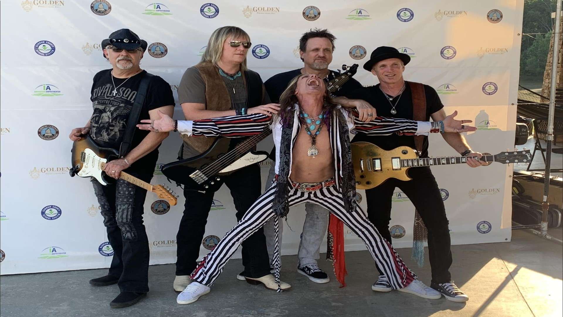 Pandora's Box at the Lincoln Square Theater | Enjoy Illinois