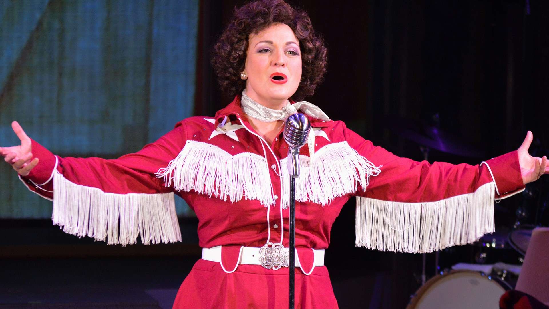 Always...Patsy Cline at the Lincoln Square theater | Enjoy Illinois