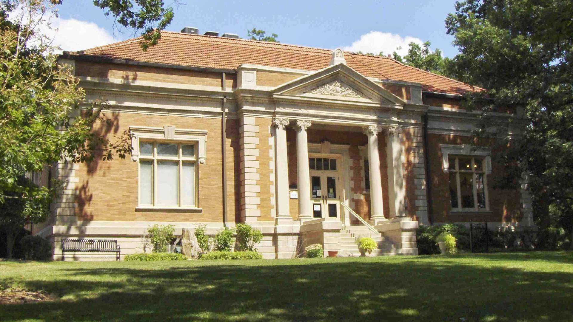 Elgin Public Museum King Tut Fundraiser Gala | Enjoy Illinois