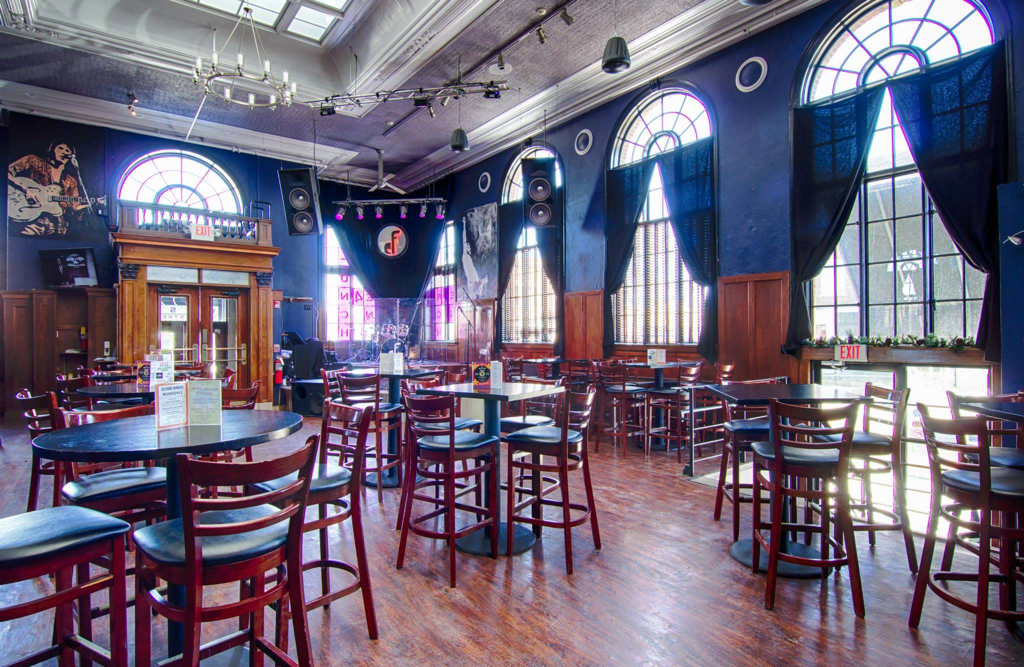 EvenFlow Music & Spirits | Enjoy Illinois