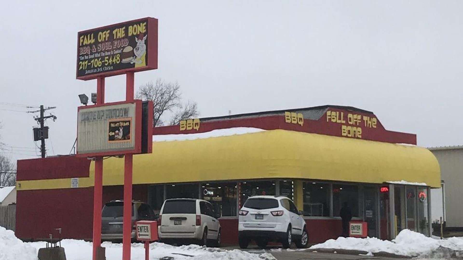 Fall Off The Bone | Enjoy Illinois