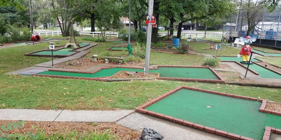 Goofy Golf | Enjoy Illinois