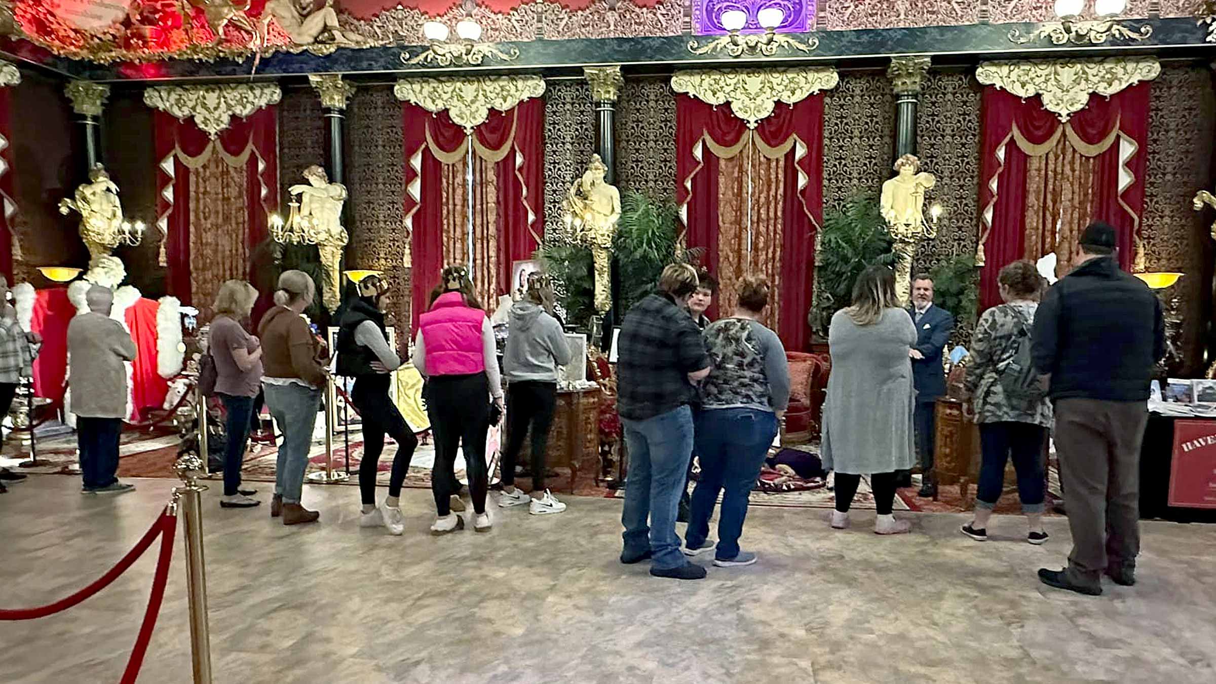 Havencrest Castle October Tours | Enjoy Illinois