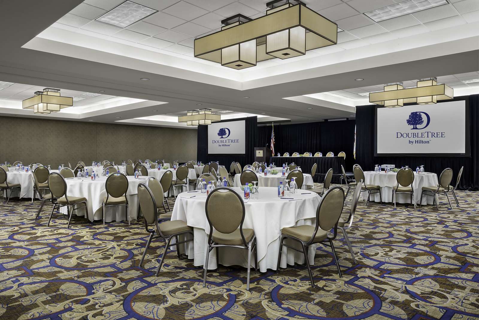 Doubletree Hotel Chicago O'Hare Airport - Rosemont | Enjoy Illinois ...