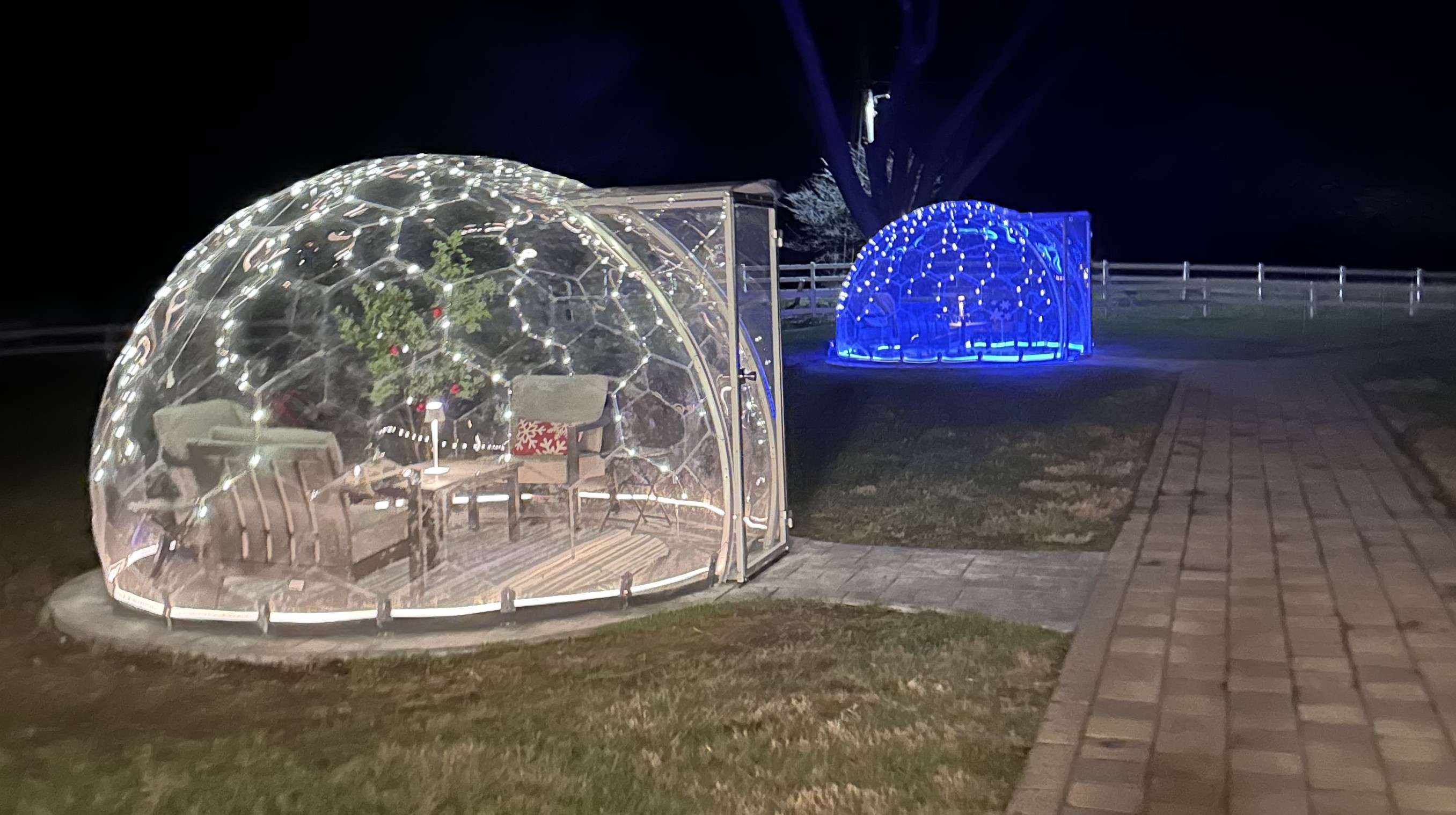 Winter Winery Igloo Experience | Enjoy Illinois