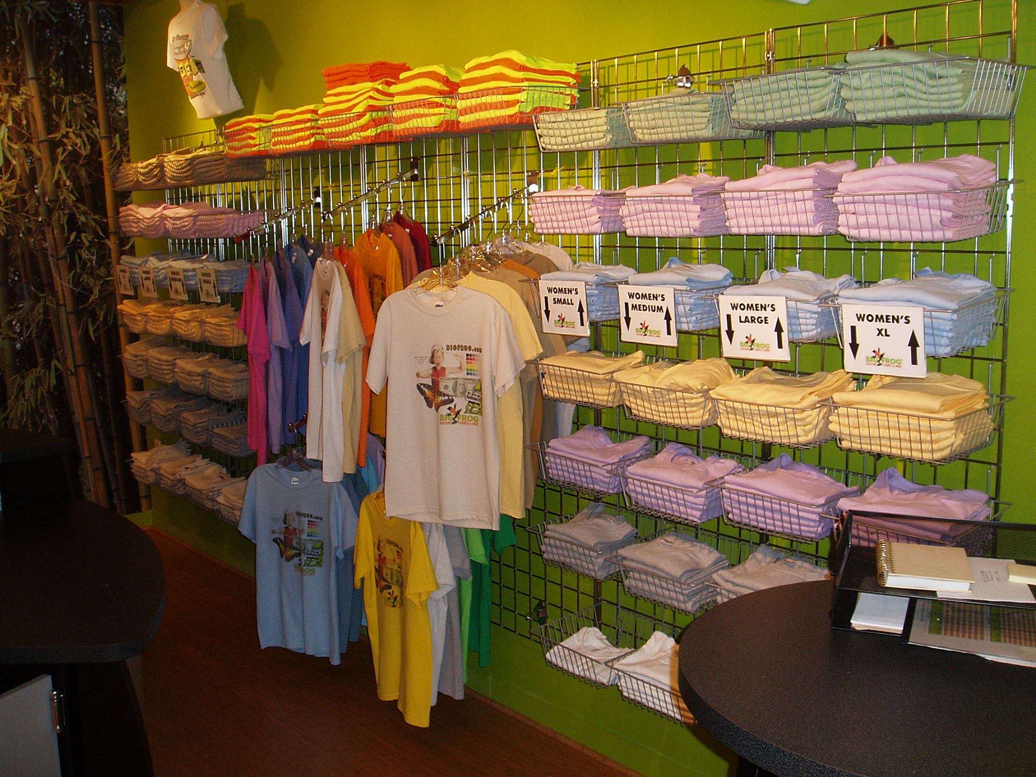 Big Frog Custom Tshirts | Enjoy Illinois