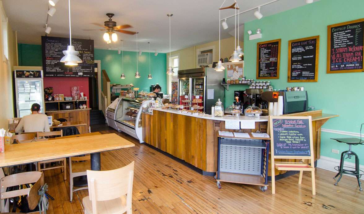 First Slice Pie Cafe - Ravenswood | Enjoy Illinois