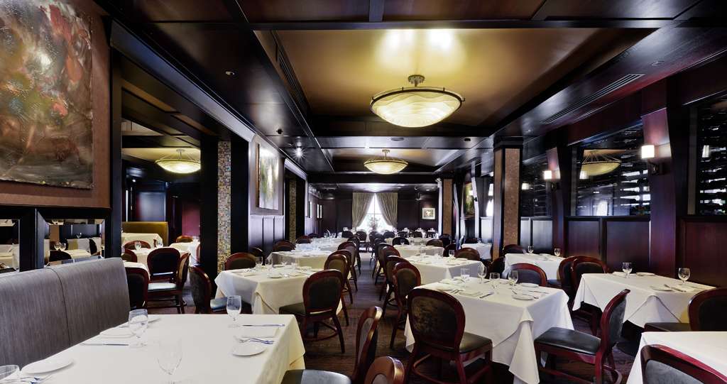 Benny's Chop House | Enjoy Illinois