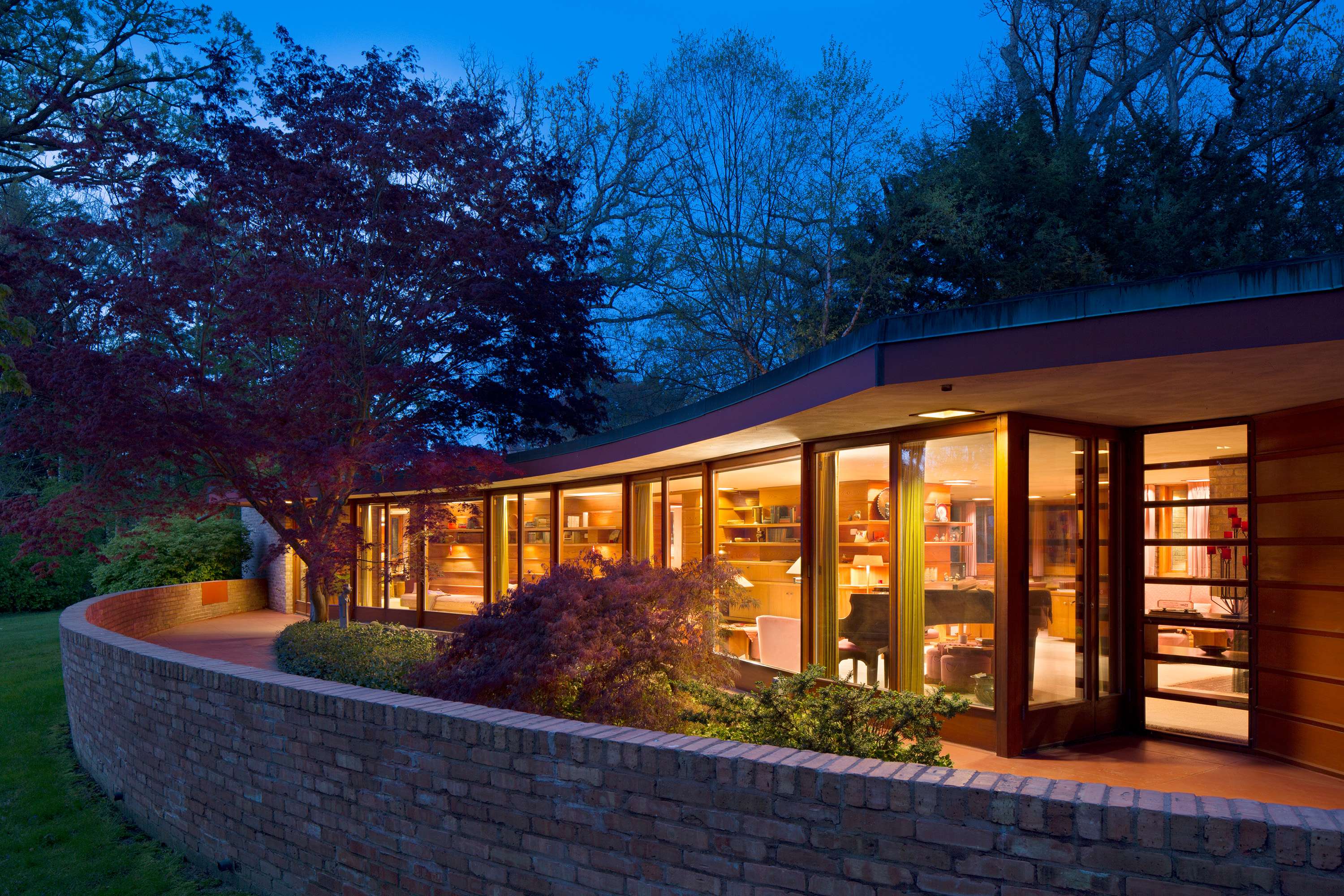 Frank Lloyd Wright's Laurent House | Enjoy Illinois