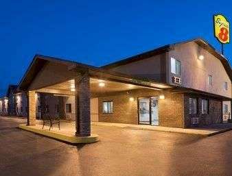 Super 8 Motel - Champaign | Enjoy Illinois