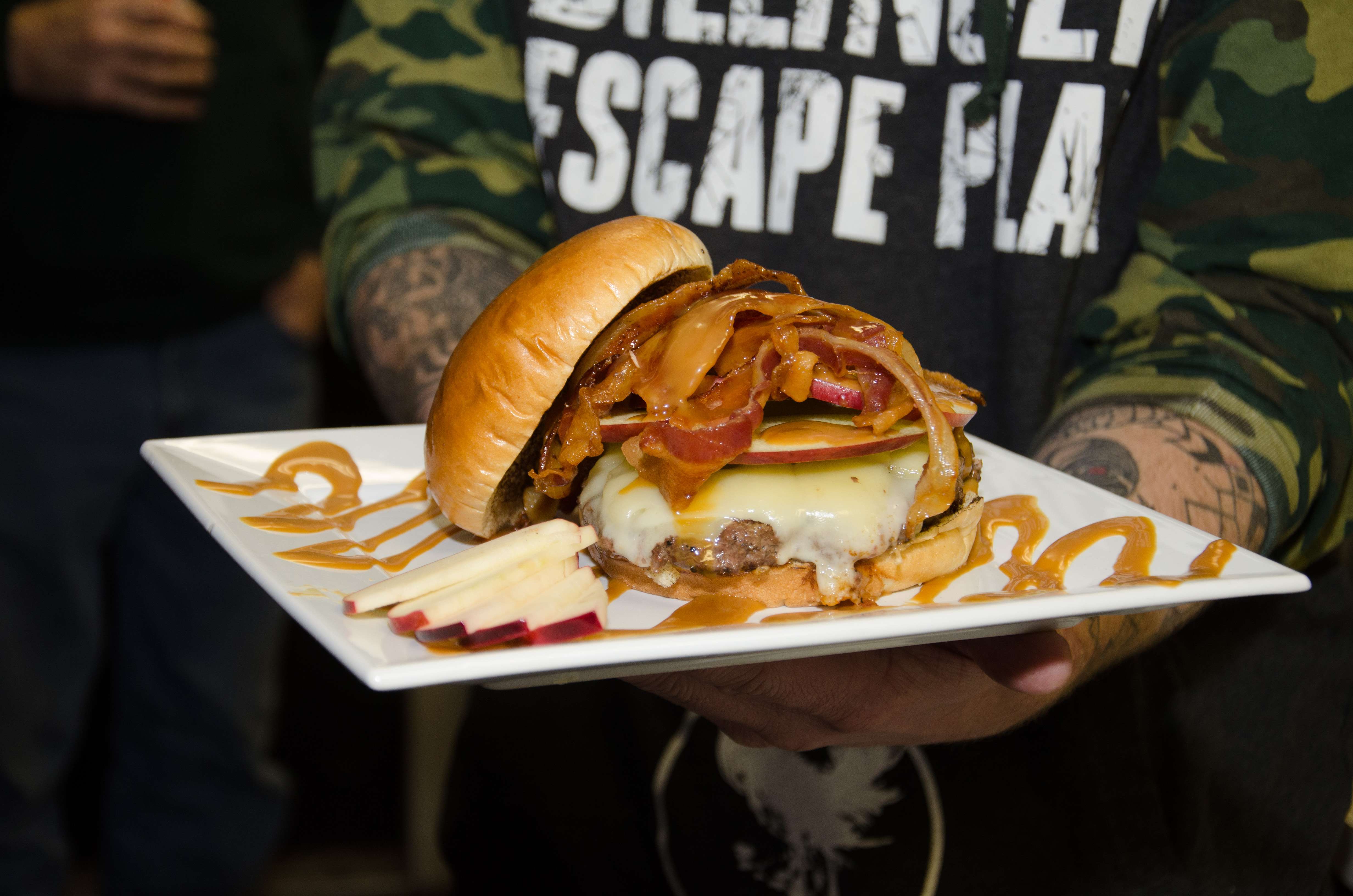 Bull Moose Bar & Grille | Enjoy Illinois