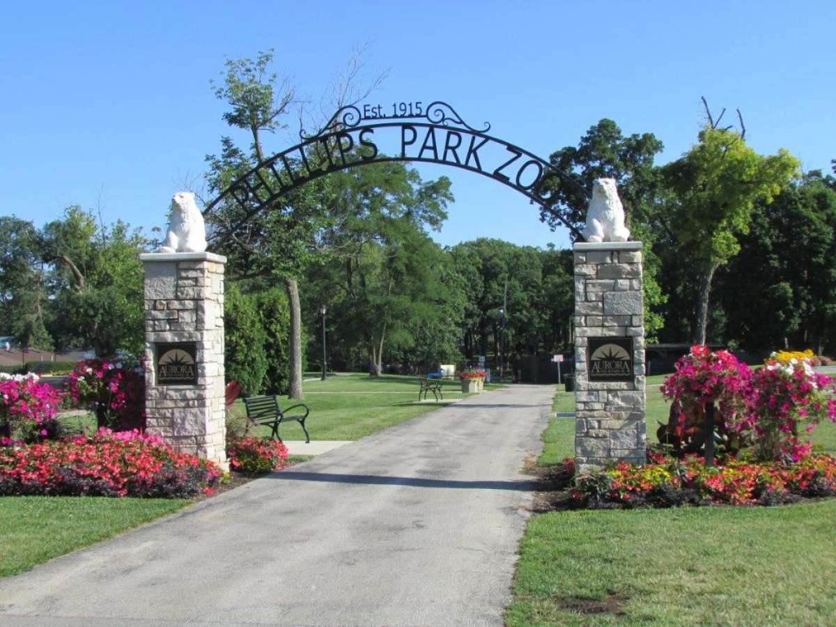 Phillips Park Zoo | Enjoy Illinois