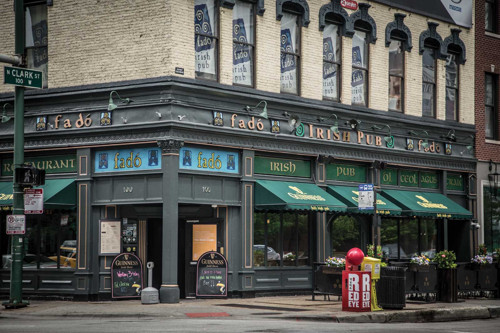 Fado Irish Pub | Enjoy Illinois