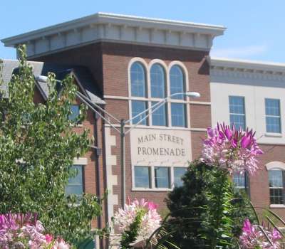 Main Street Promenade Naperville | Enjoy Illinois