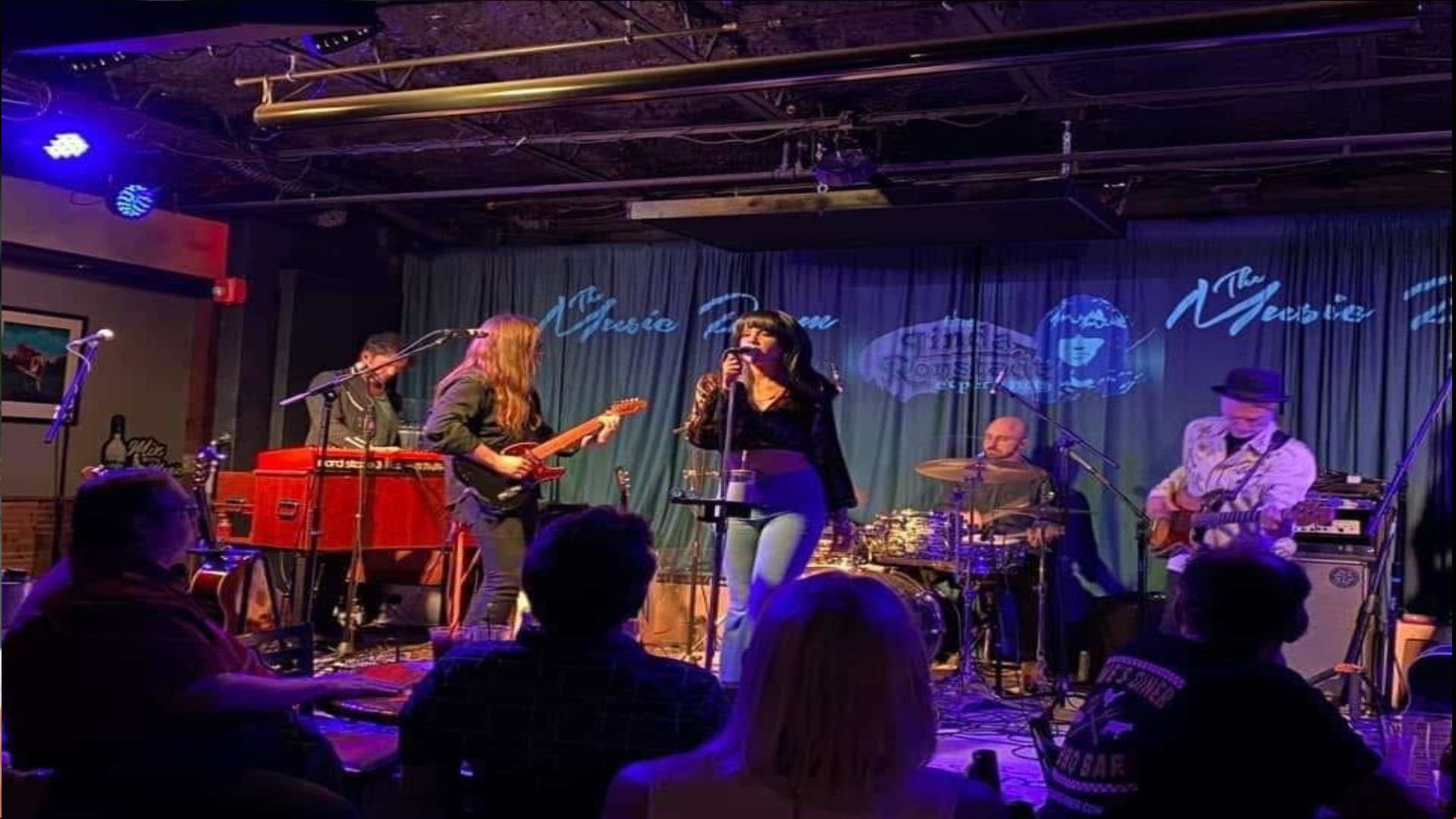The Linda Ronstadt Experience at the Lincoln Square Theater | Enjoy ...